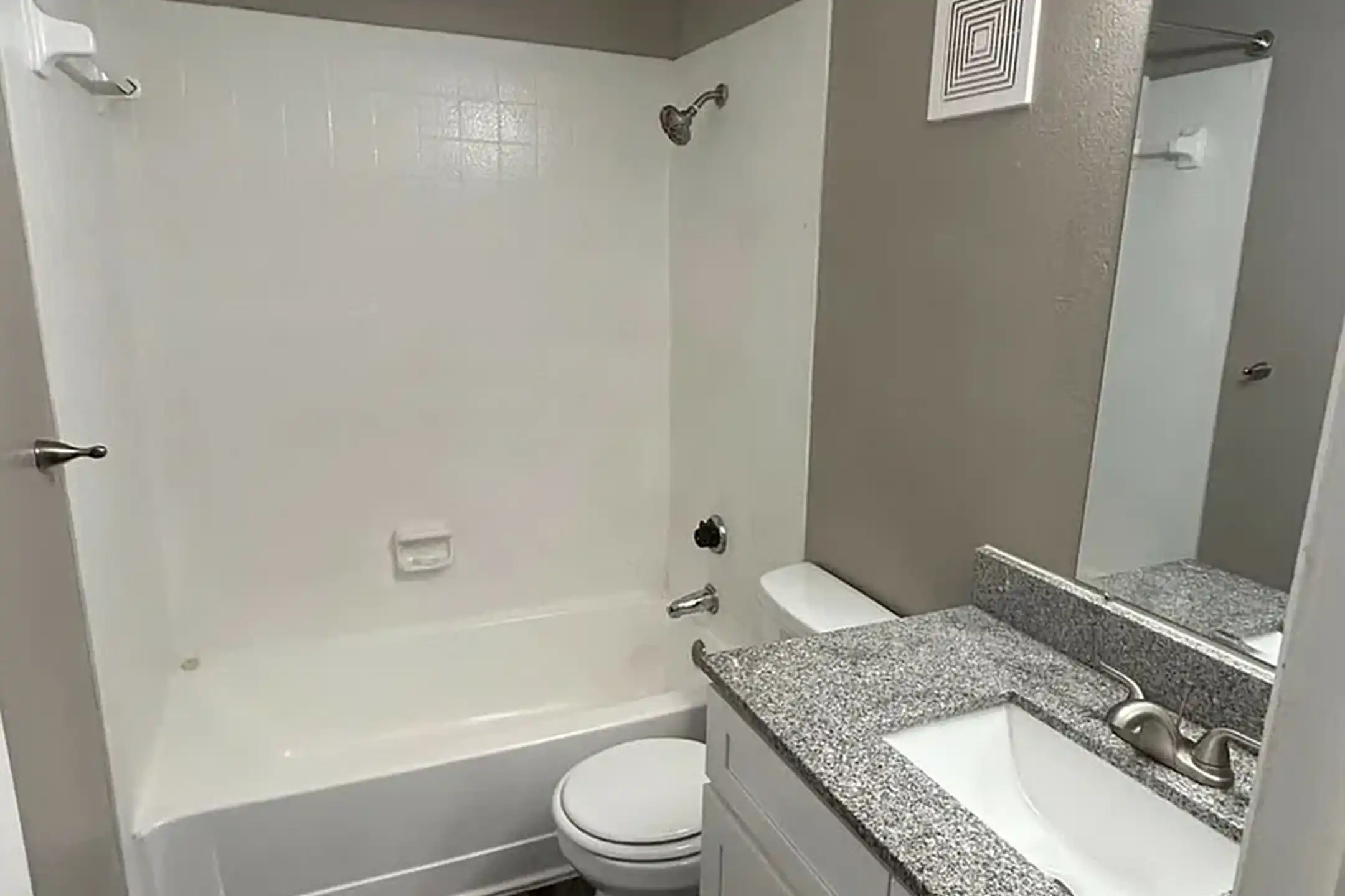 MACK PARK - 400 Audra Ln - Denton, TX | Rent.