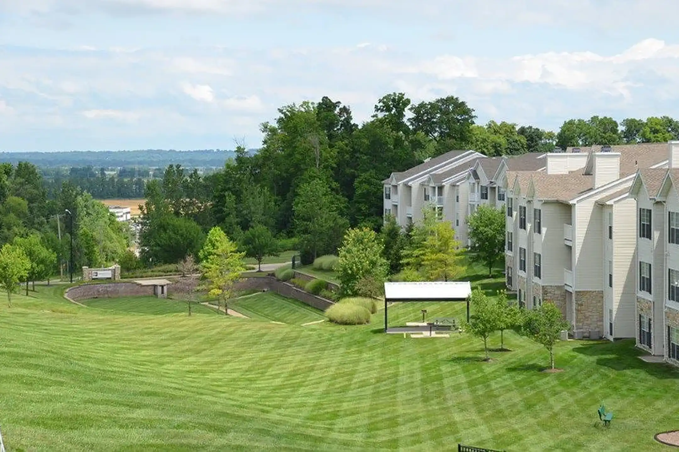 Turnberry Place Apartments - 100 Turnberry Pl - Saint Peters, MO | Rent.