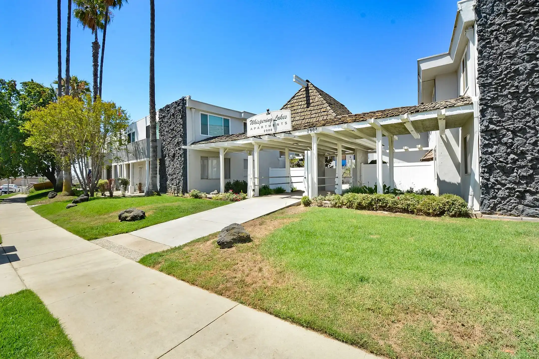 Whispering Lakes - 2908 S Whispering Lakes Ln - Ontario, CA | Rent.