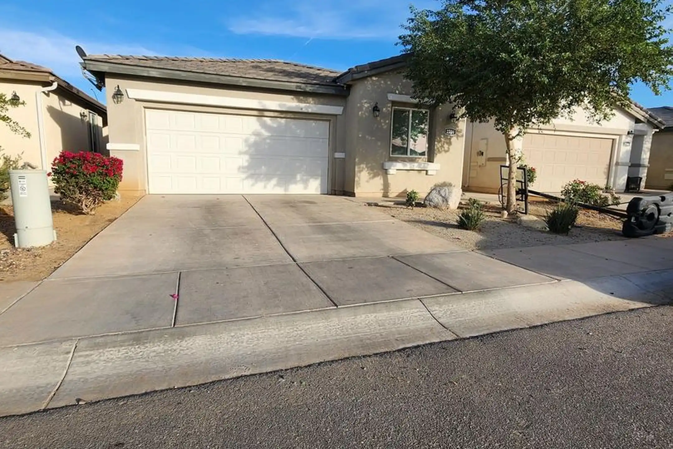 2706 Spring St - Imperial, CA | Rent.