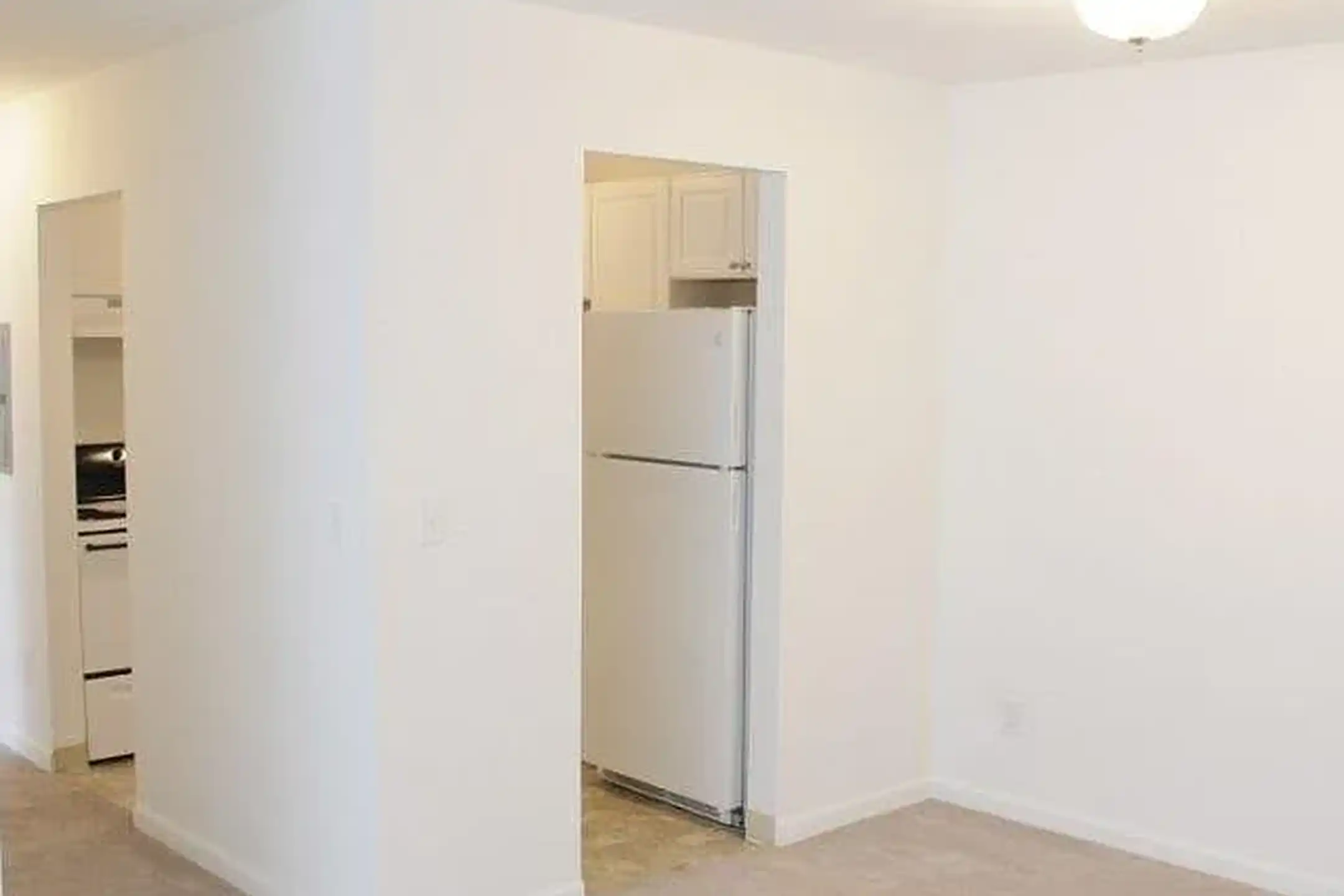 Midtown Square Apartments - 33095 Forest St - Wayne, MI | Rent.