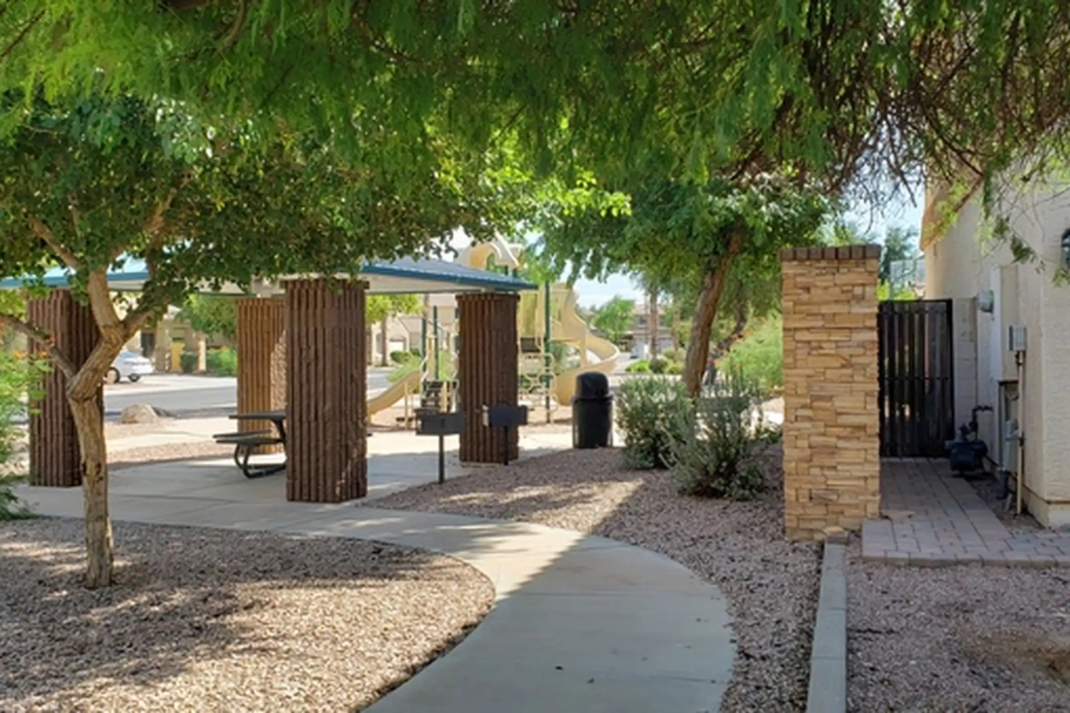 1297 E Birdland Dr - Gilbert, AZ | Rent.