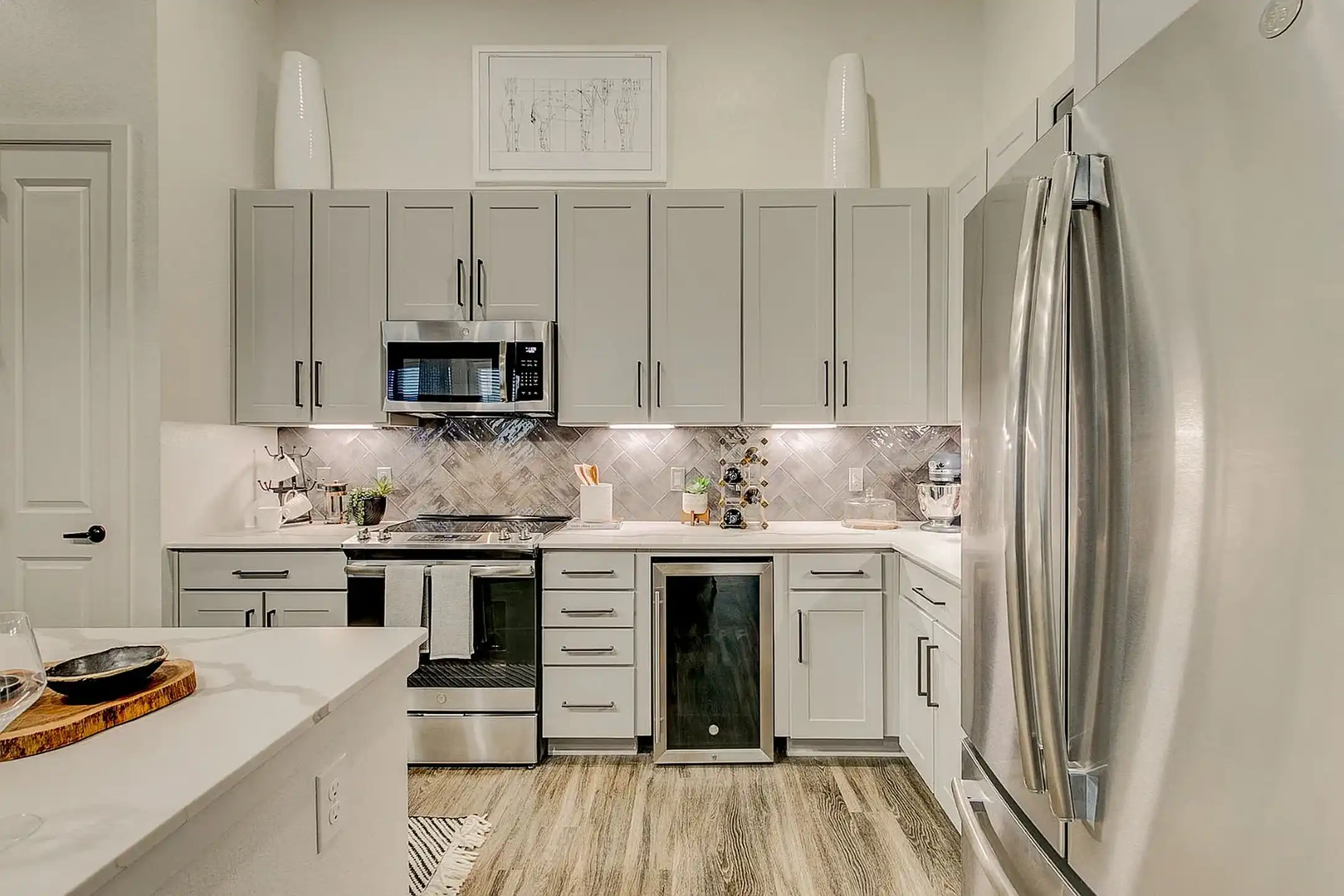 Addison Grove - 4150 Belt Line Rd - Addison, TX | Rent.