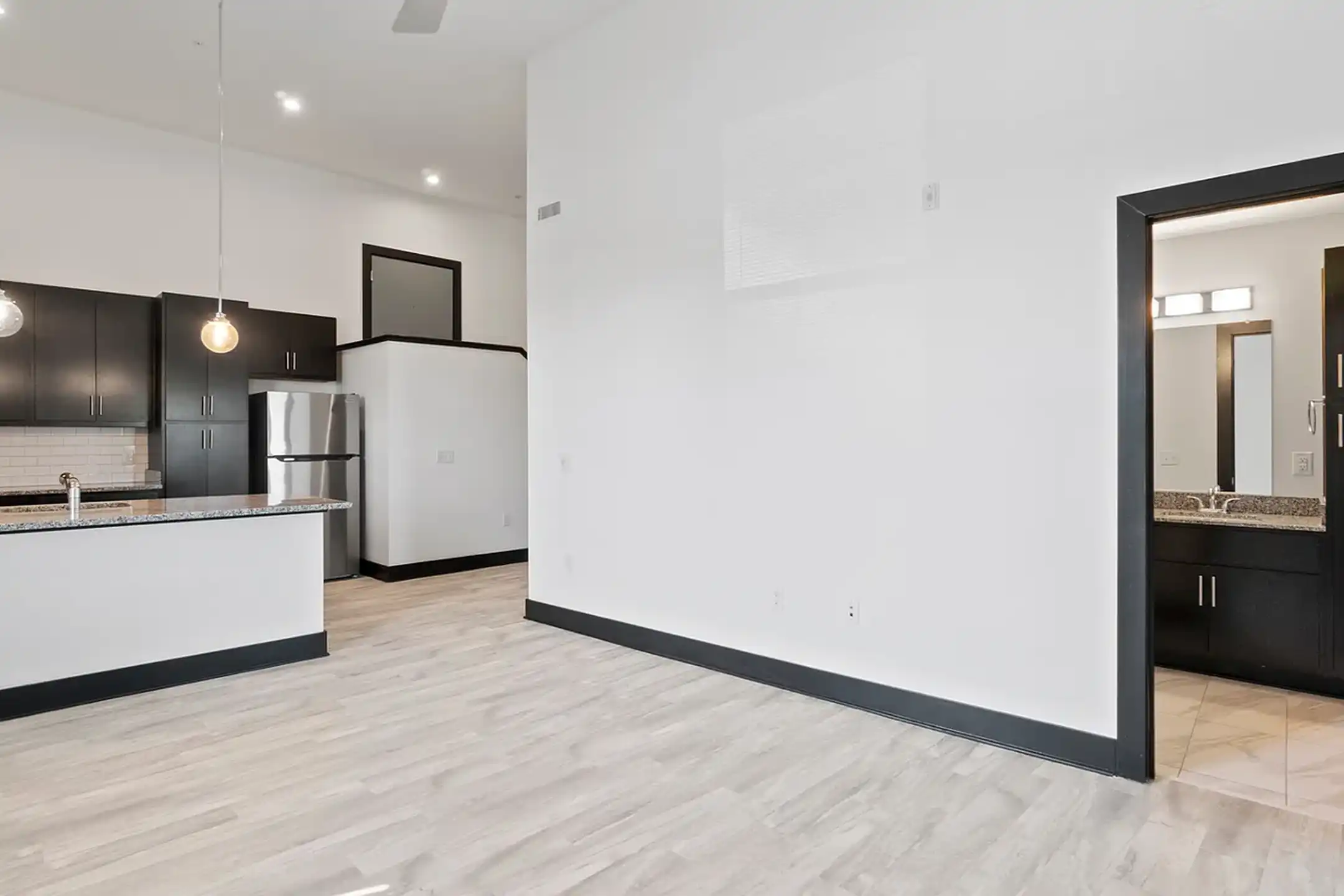 Pilot Place - 150 W Brambleton Ave - Norfolk, VA | Rent.