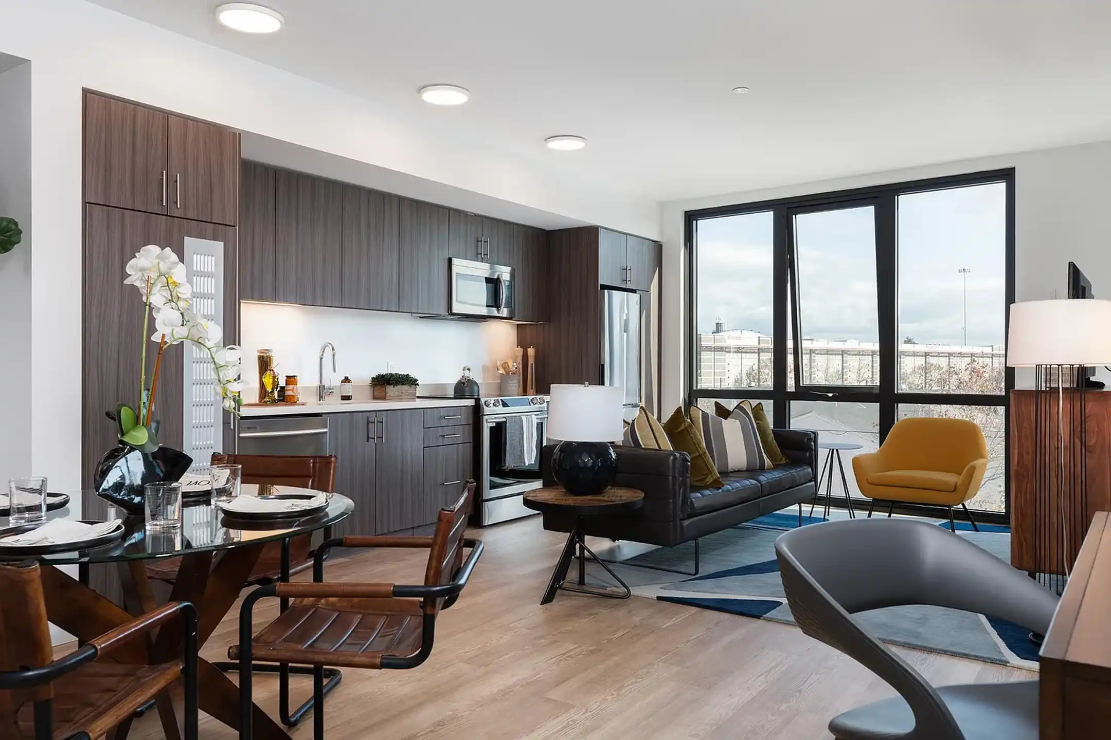 HQ - 1532 Harrison St - San Francisco, CA | Rent.