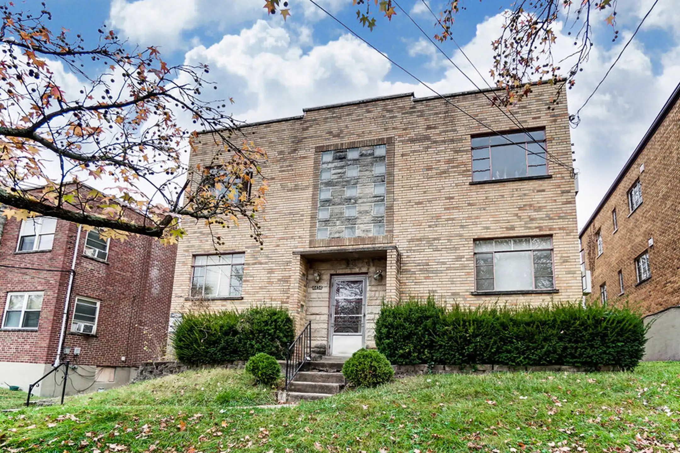 4434 Ridgeview Ave unit 1 - Cincinnati, OH | Rent.