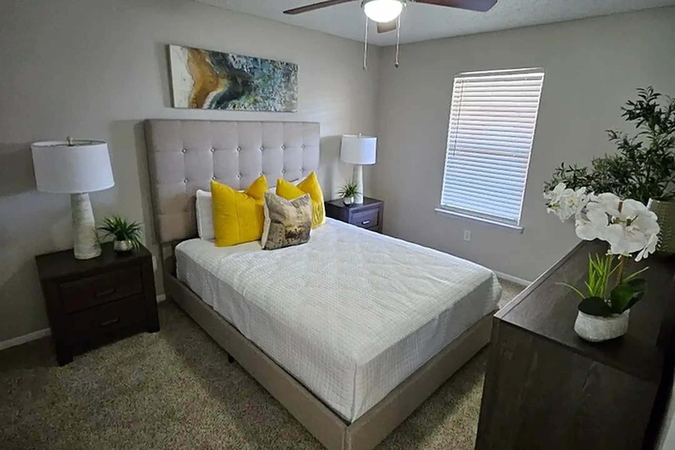 MACK PARK - 400 Audra Ln - Denton, TX | Rent.