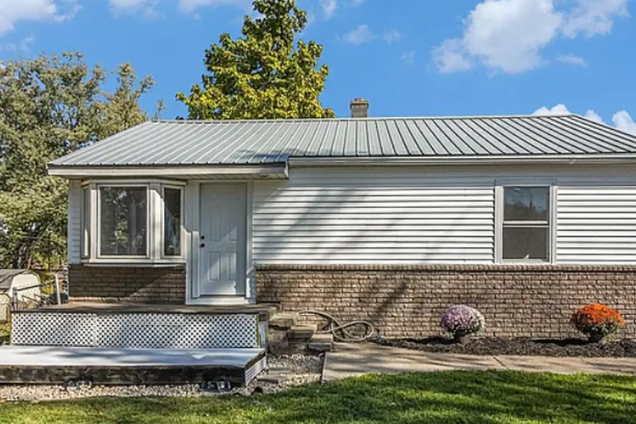 769 Markdale St - Lake Orion, MI | Rent.
