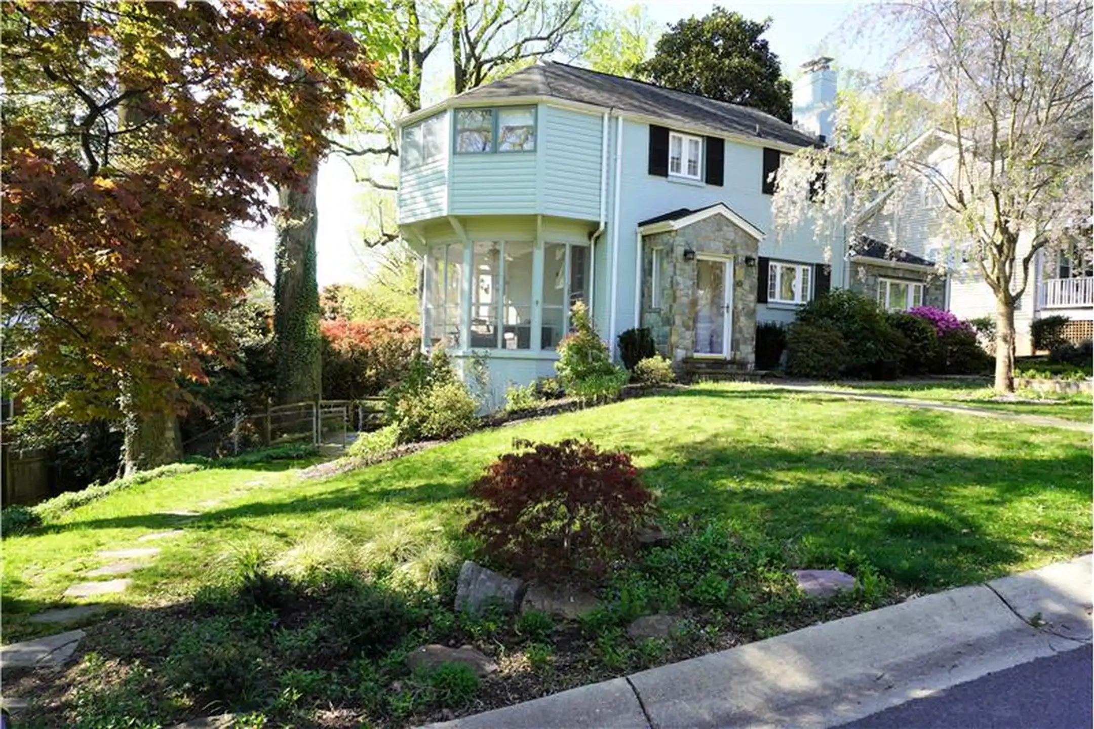 215 Crestmoor Cir - Silver Spring, MD | Rent.