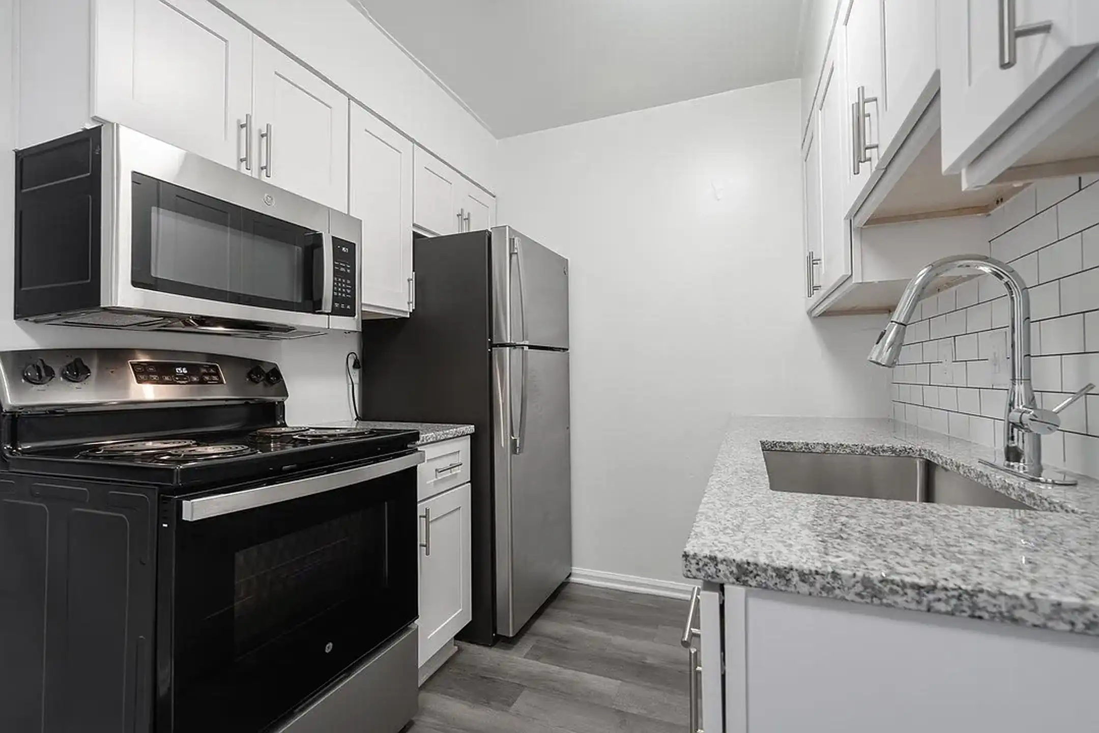 Crossroads Landing East - 6931 Sewells Point Rd - Norfolk, VA | Rent.