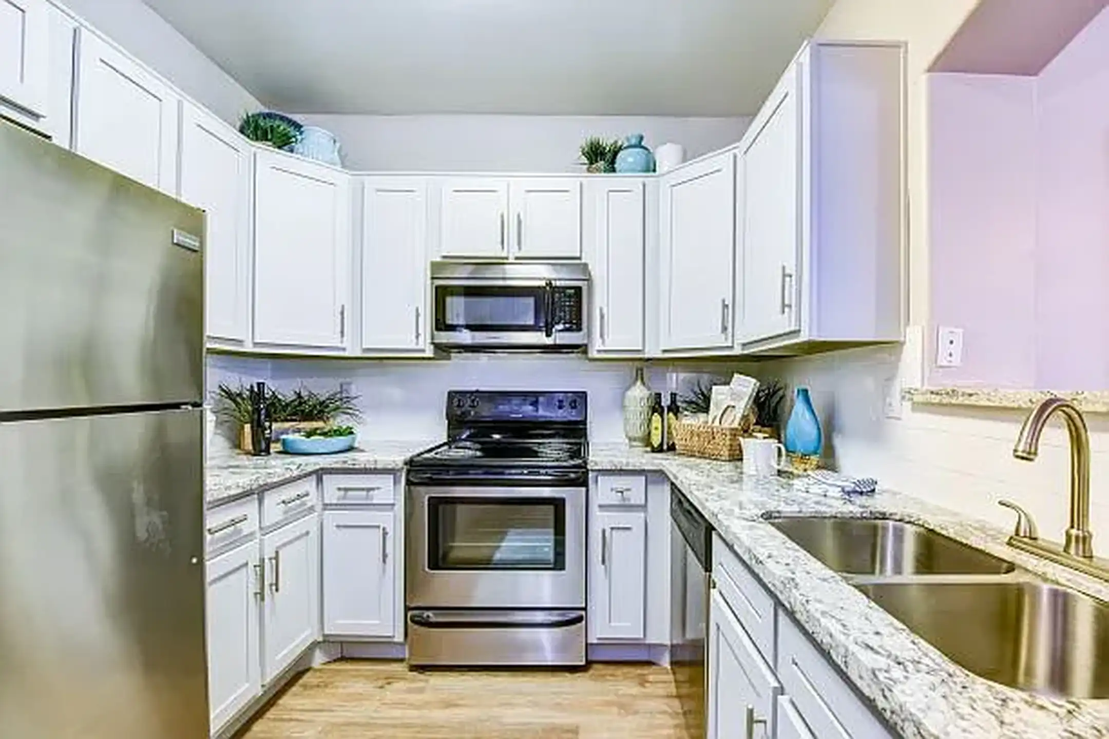 Timberlakes At Atascocita - 18551 Timber Forest Dr - Humble, TX | Rent.