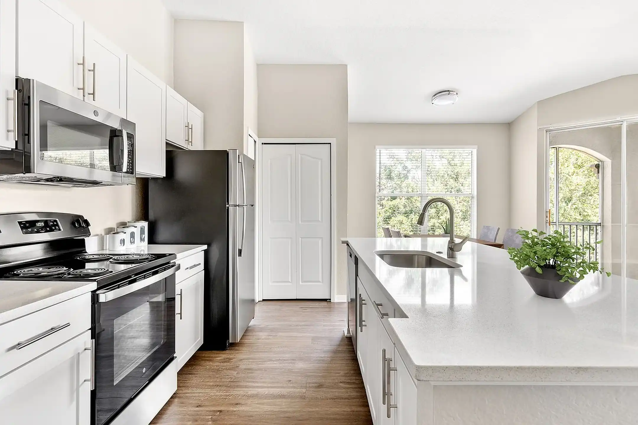 The Debra Metrowest - 2450 Lake Debra Dr - Orlando, FL | Rent.
