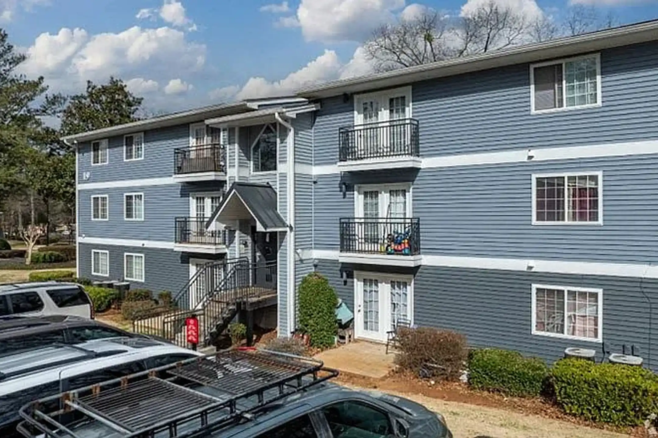 Spring Chase Apartments - 4949 Memorial Dr - Stone Mountain, GA | Rent.