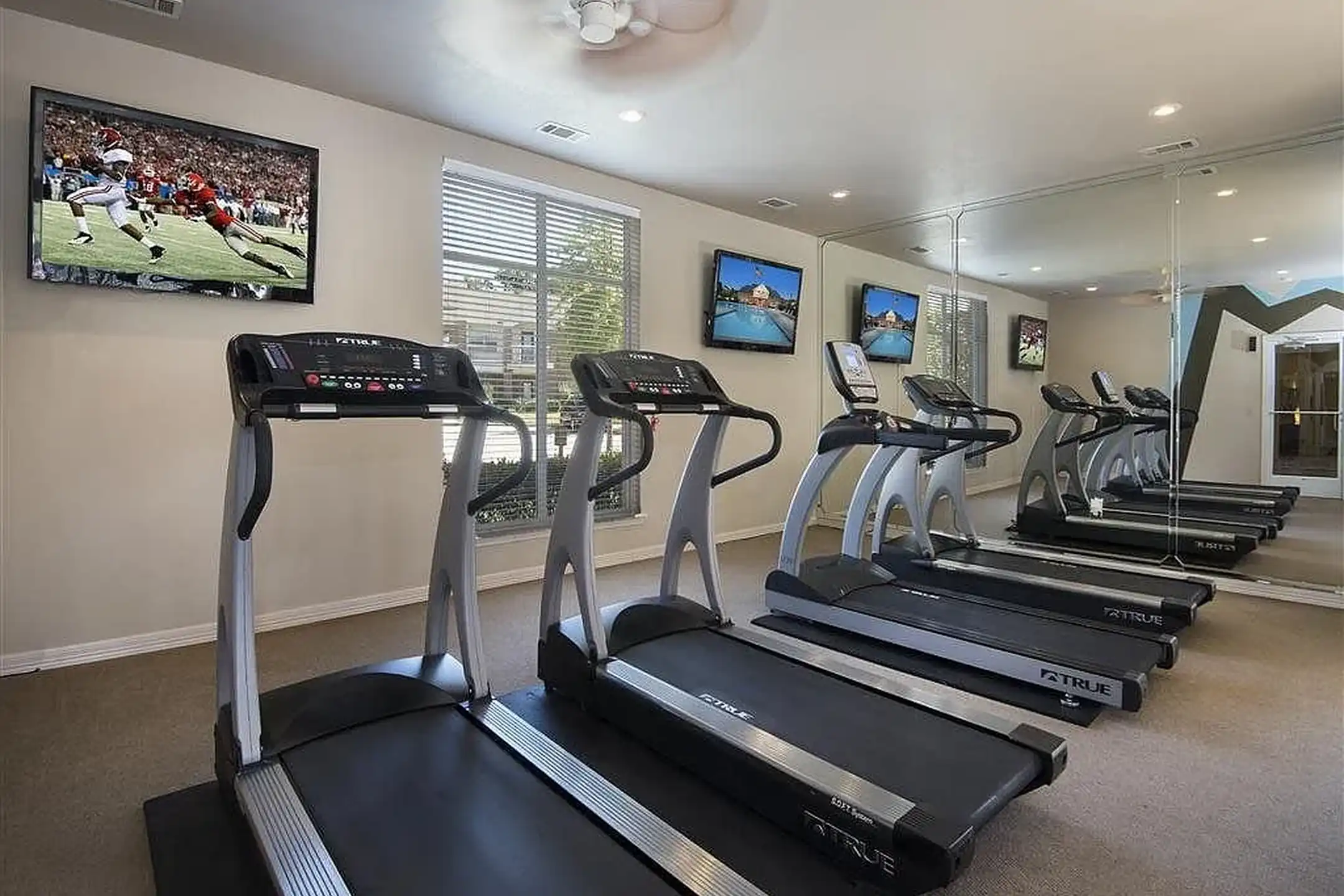 Stearns Street - 4097 N Cadillac Dr - Fayetteville, AR | Rent.