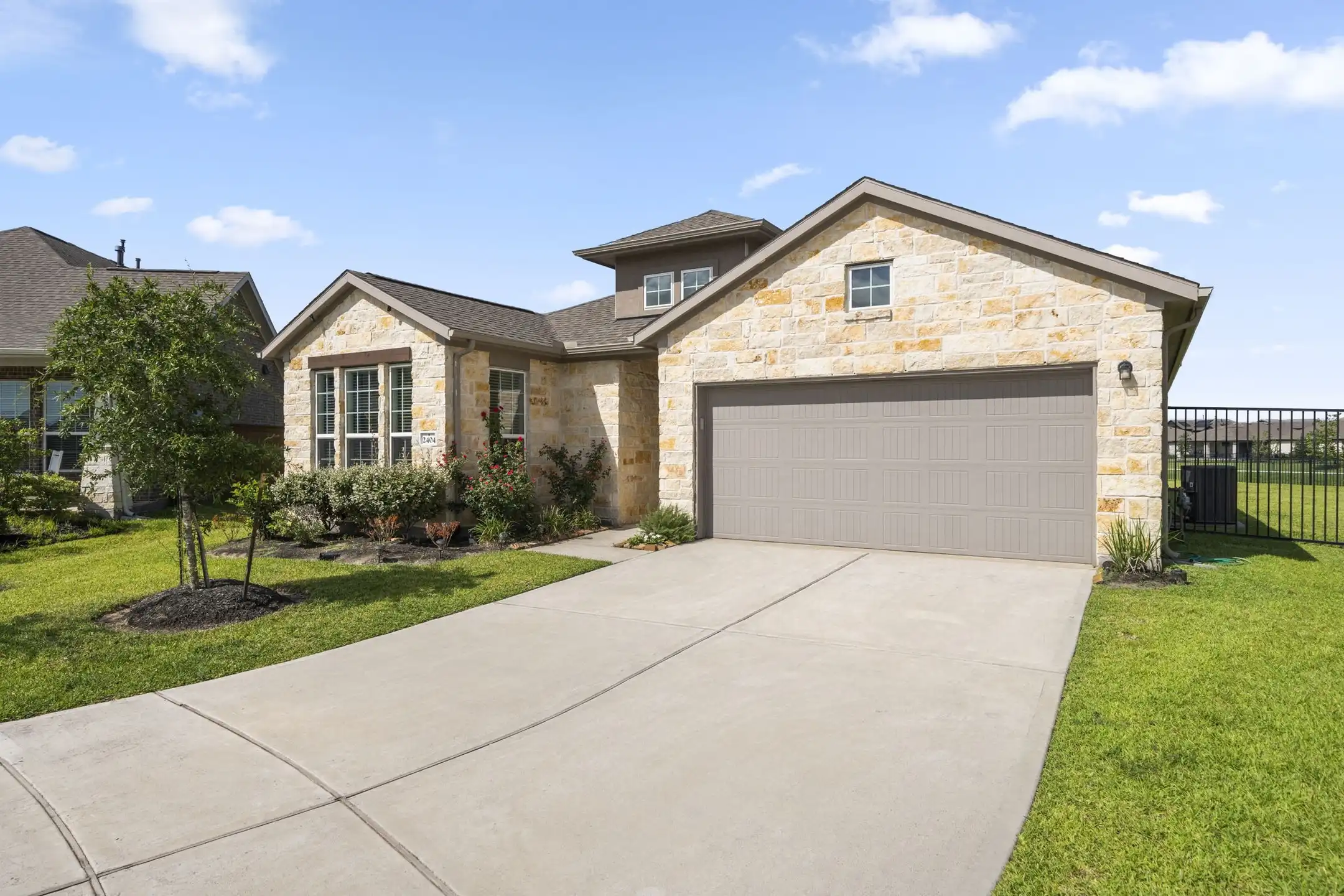 2404 Ocean Key Dr - La Marque, TX | Rent.
