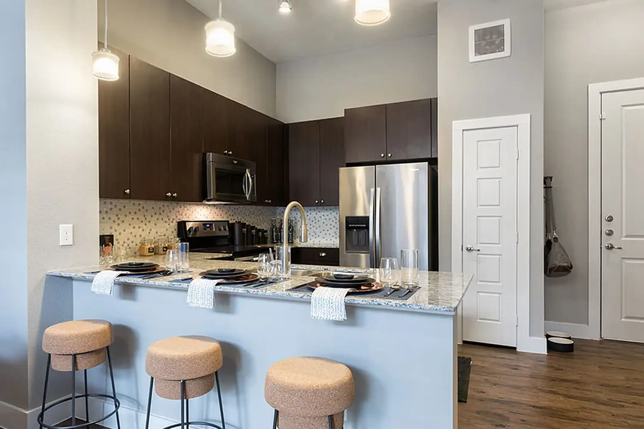 AMLI Frisco Crossing - 7255 Texas Rangers Dr - Frisco, TX | Rent.