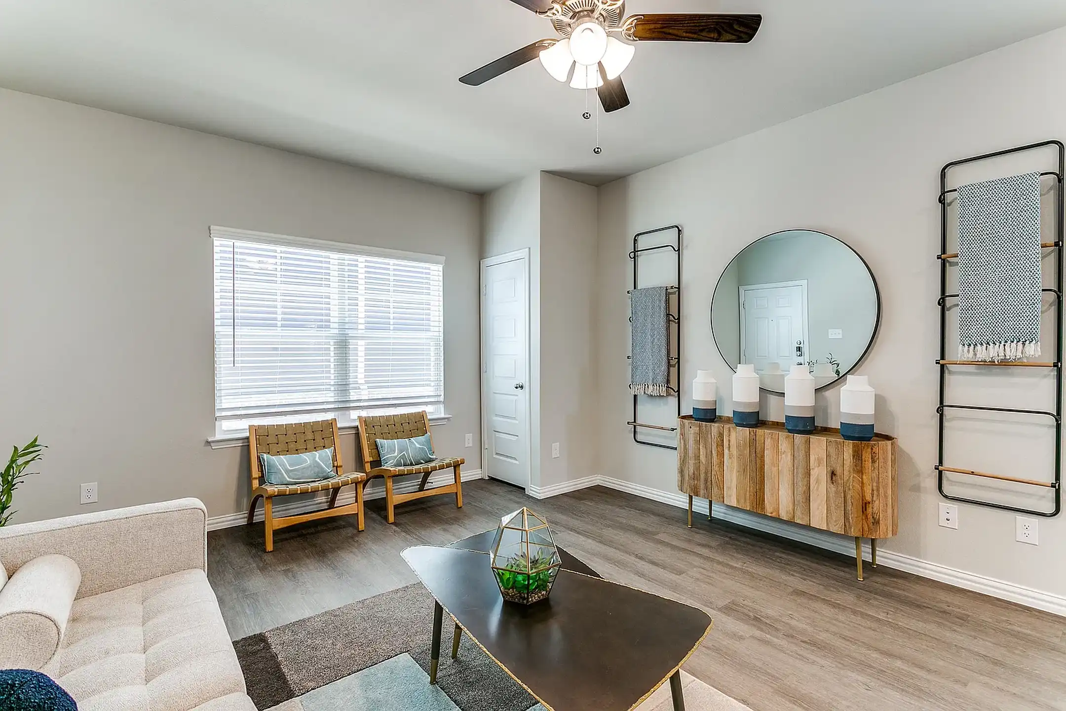 Cottages at Summer Creek - 5401 Barlean Rnch - Fort Worth, TX | Rent.