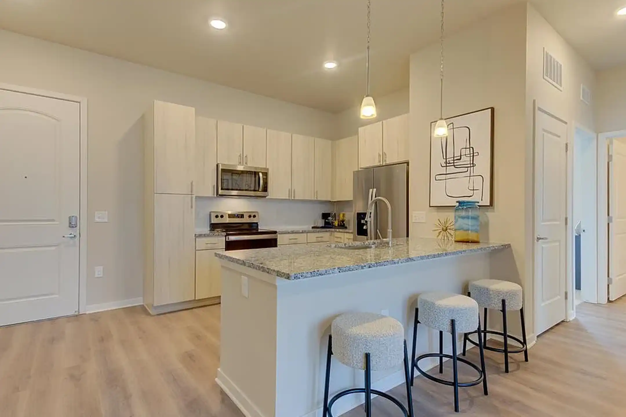 Incline 45 Apartments - 18280 E 45th Ave - Denver, CO | Rent.