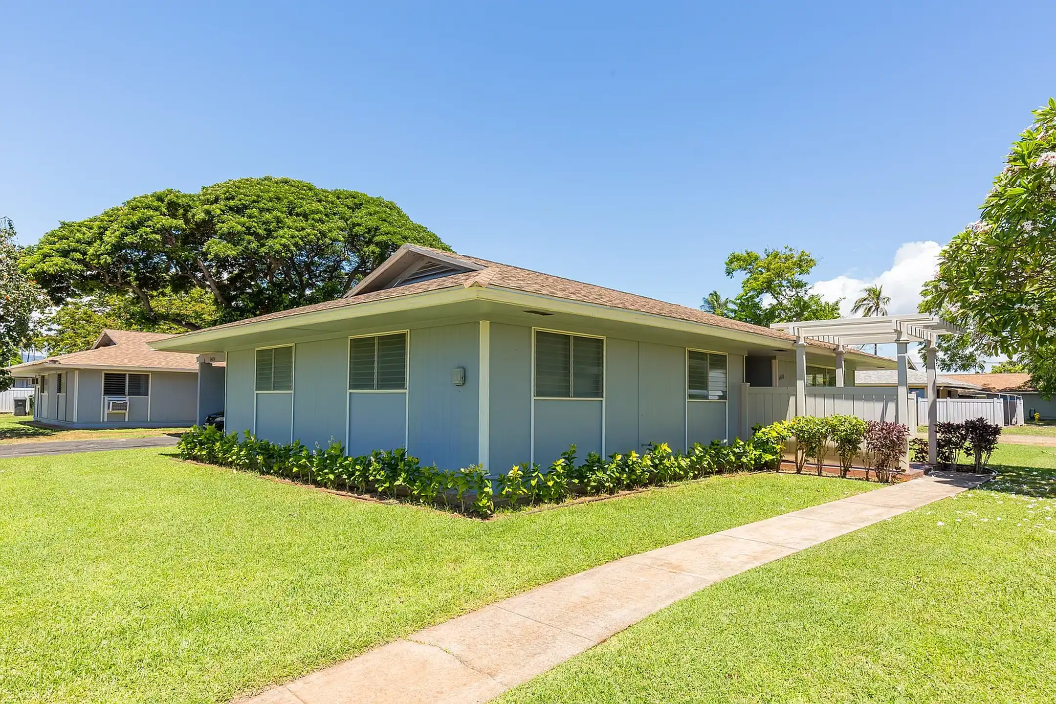 Kapilina Beach Homes - 5100 Iroquois Dr - Ewa Beach, HI | Rent.