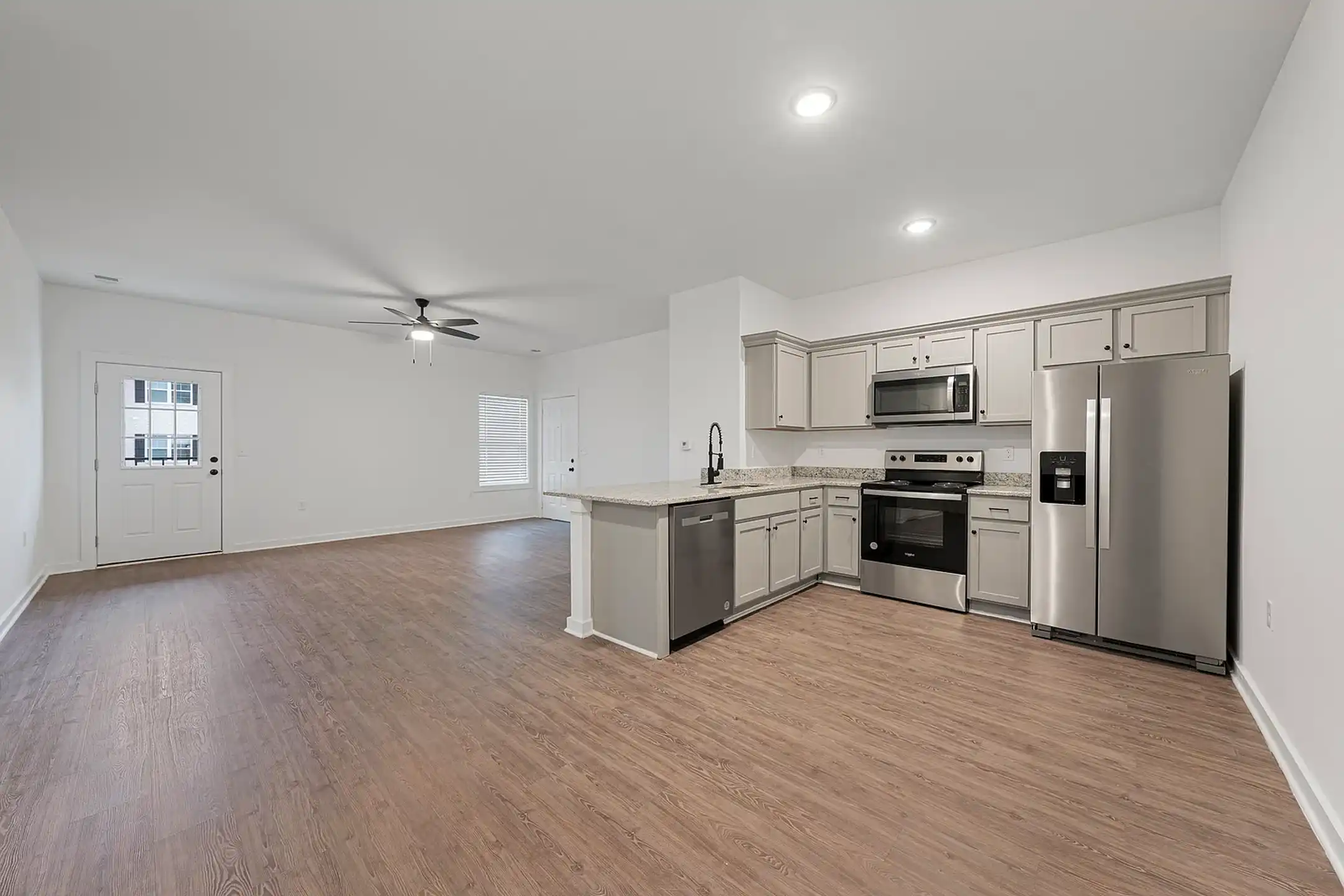 The Nash - 6567 Nashville Rd - Bowling Green, KY | Rent.