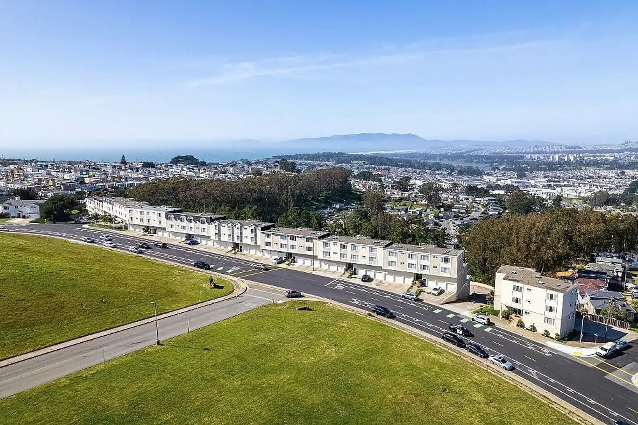 Terrace View - 26 Terrace View Ct - Daly City, CA | Rent.