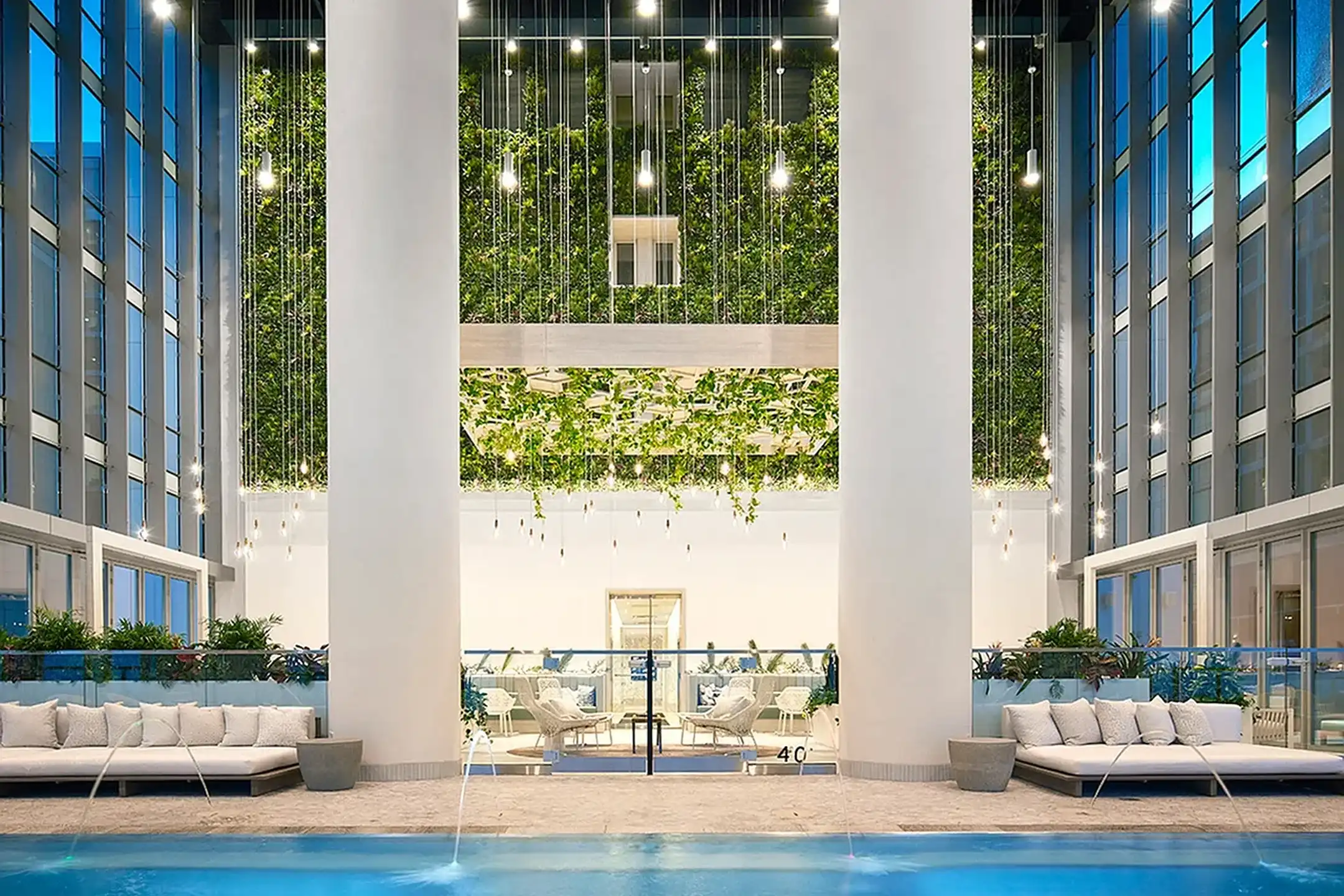 Sentral Michigan Avenue - 808 S Michigan Ave - Chicago, IL | Rent.