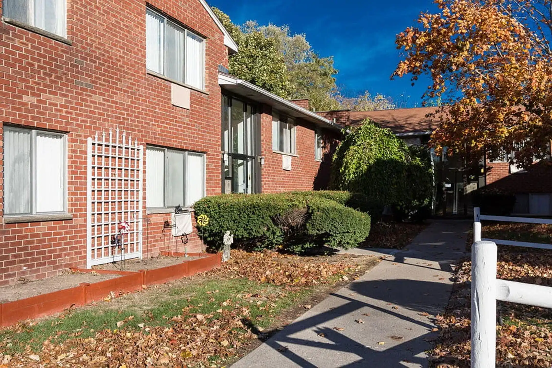 Northside Manor Apartments - 95 Onondaga Rd - Rochester, NY | Rent.