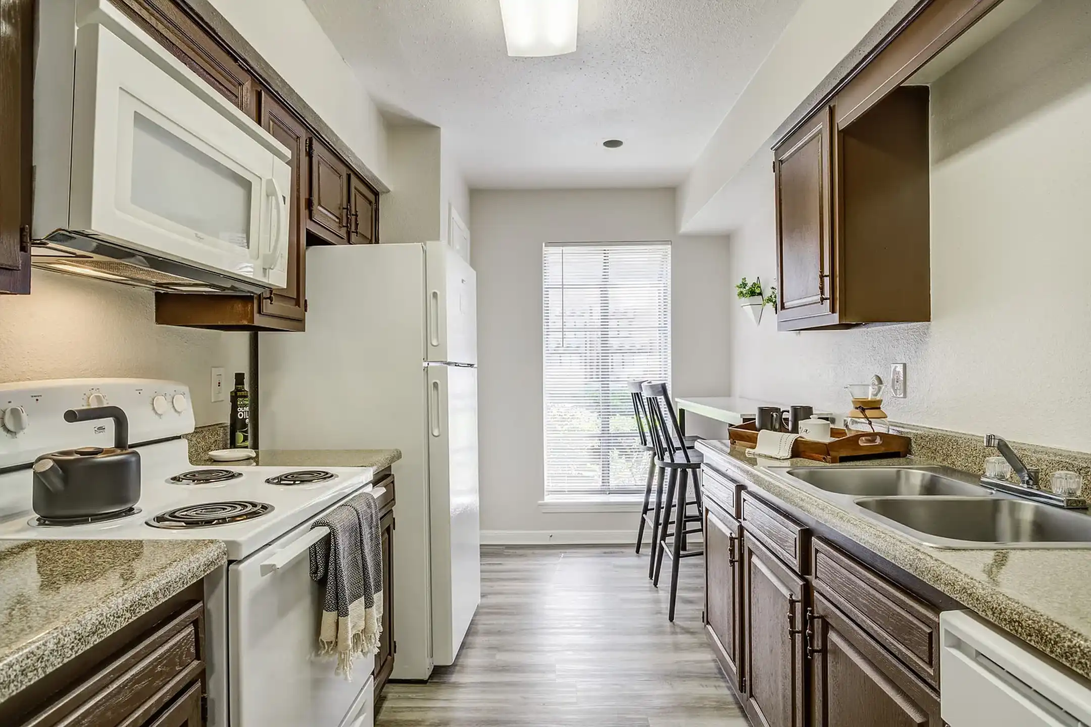 5401 Chimney Rock - 5401 Chimney Rock Rd - Houston, TX | Rent.