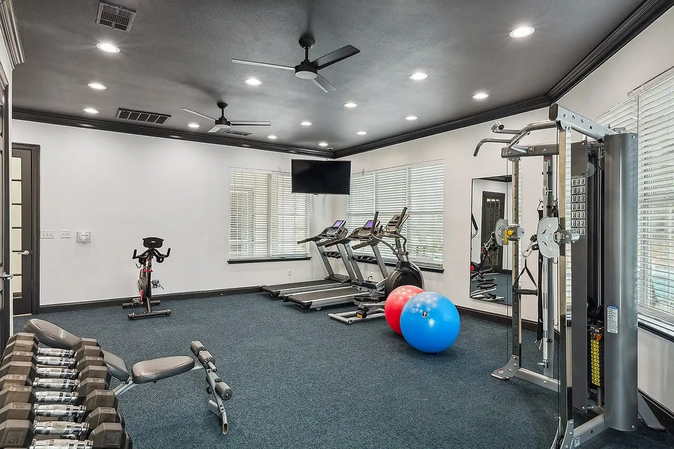 Cypress View Villas Apartments - 200 Atwood Ct - Weatherford, TX | Rent.