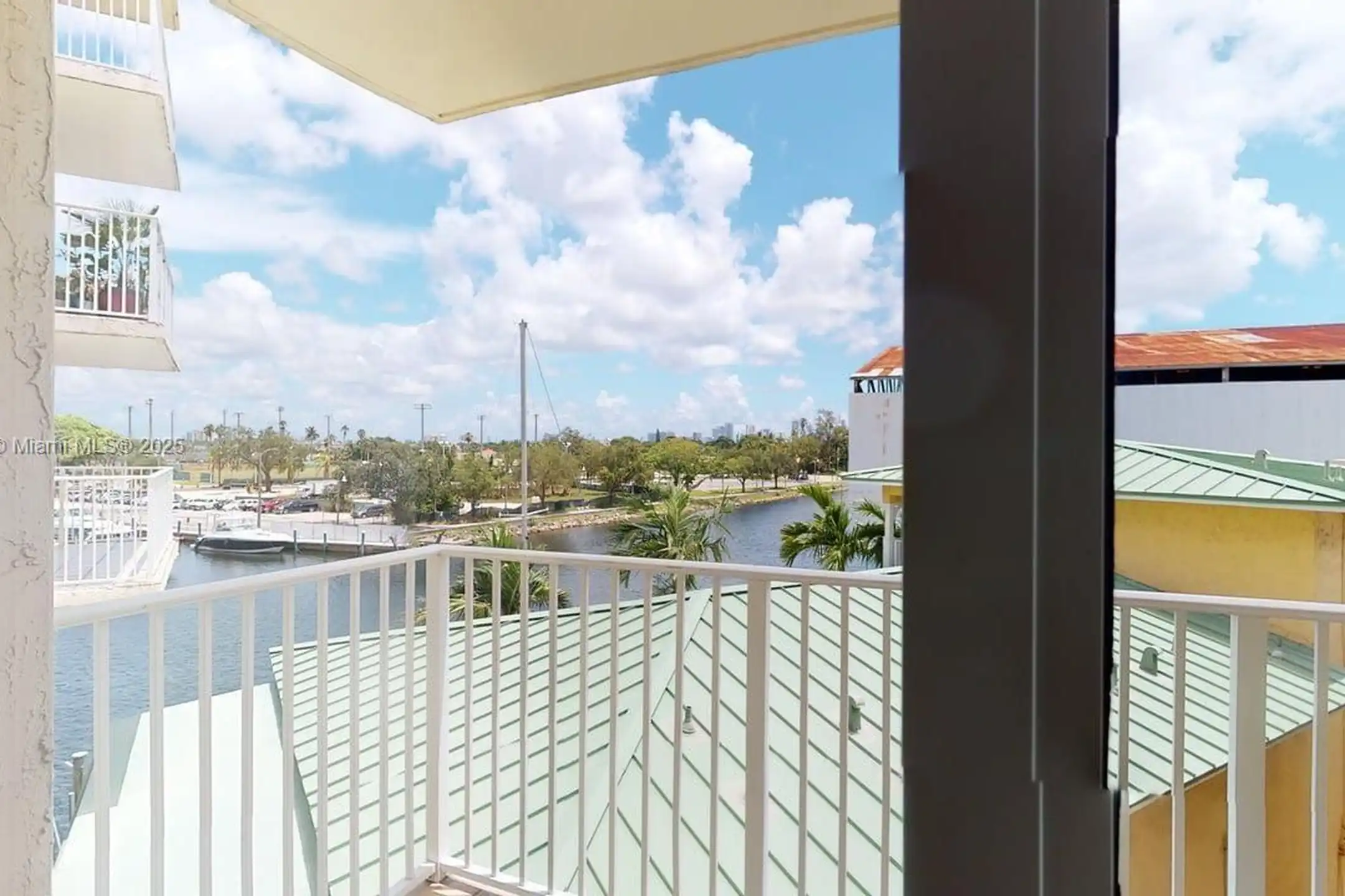 2415 NW 16th St Rd unit 410-1 - Miami, FL | Rent.