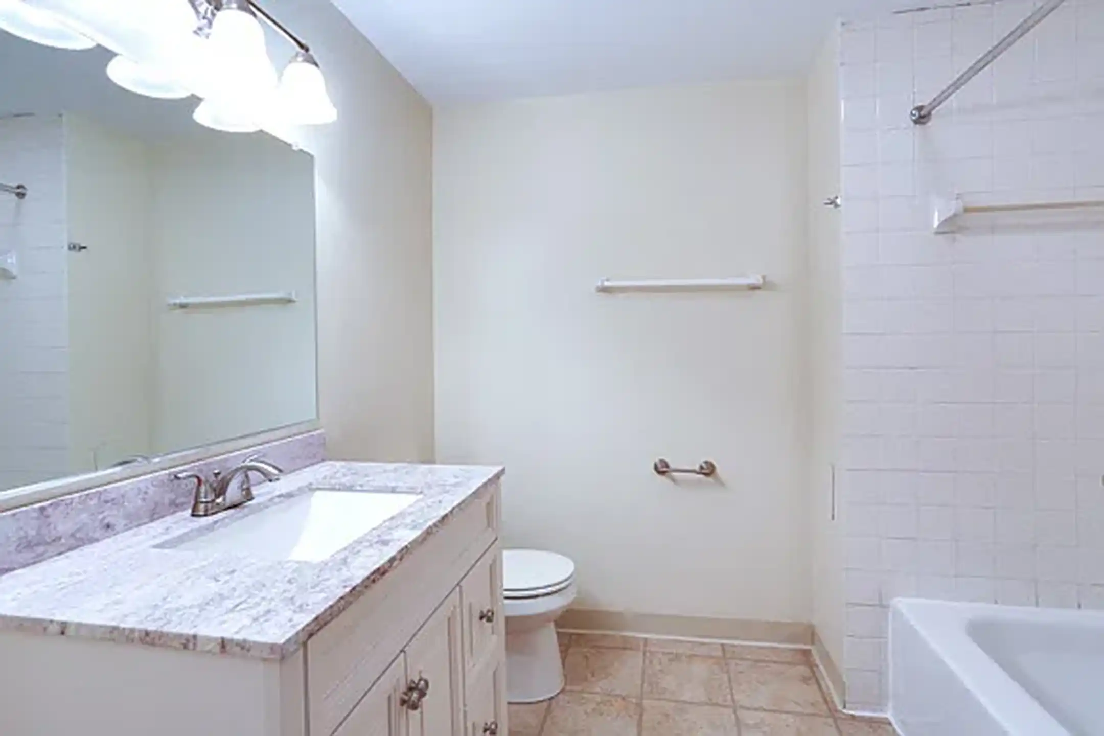 Amherst Manor Apartments - 1525 Amherst Manor Dr - Amherst, NY | Rent.