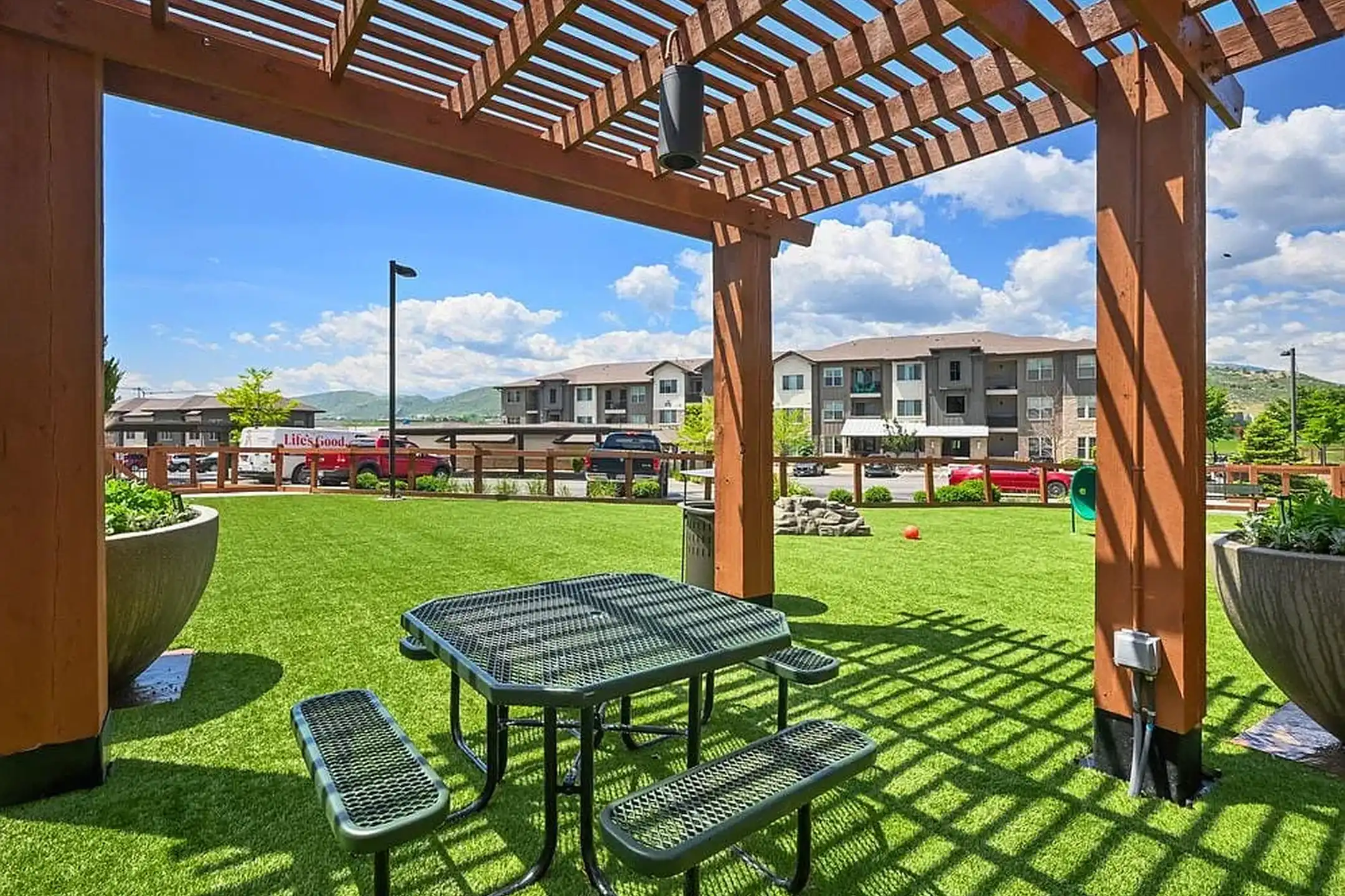 Avalon Red Rocks - 13195 W Progress Cir - Littleton, CO | Rent.