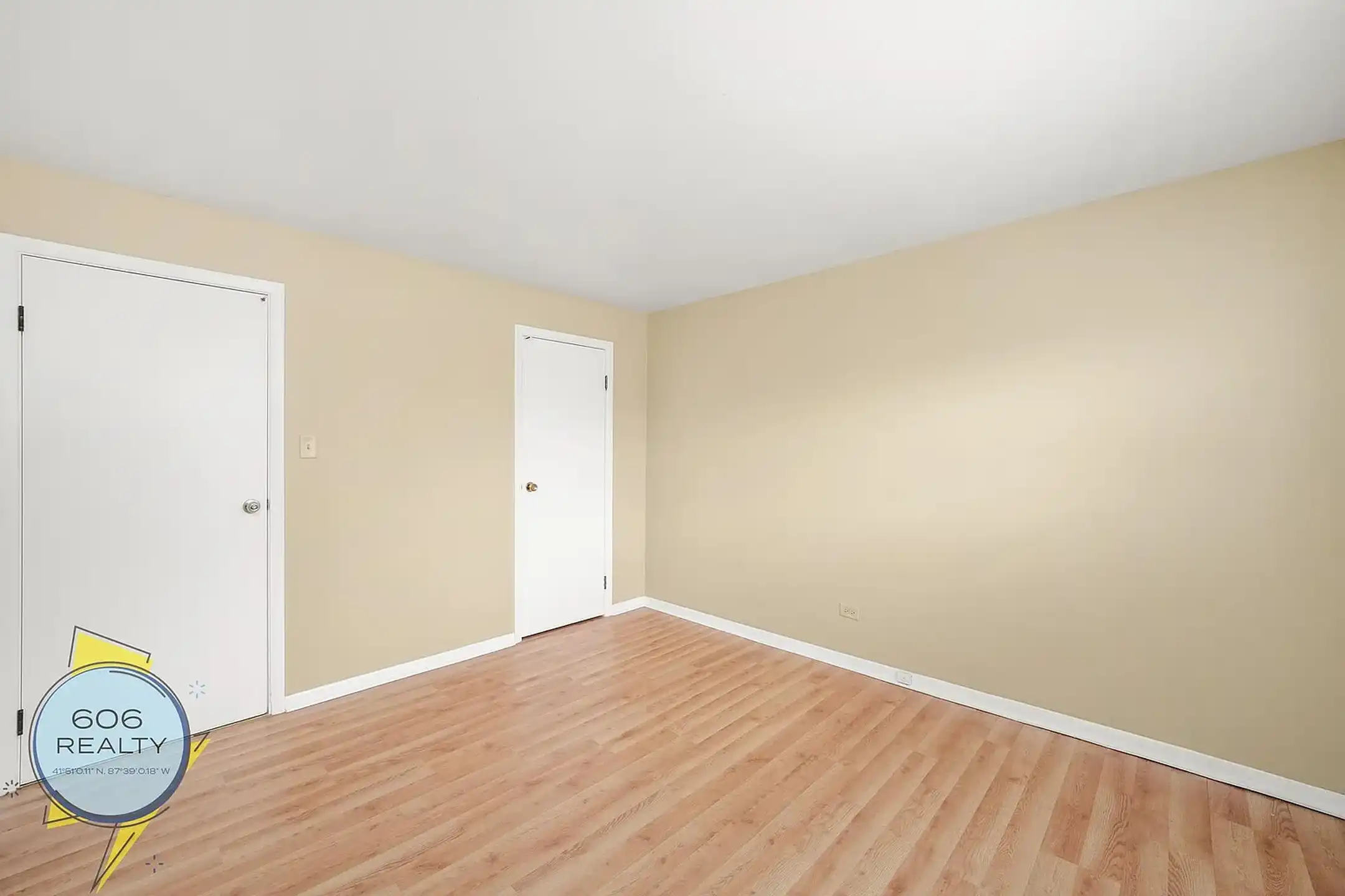 Melrose Park Apartments - 1213 N 34th Ave - Melrose Park, IL | Rent.
