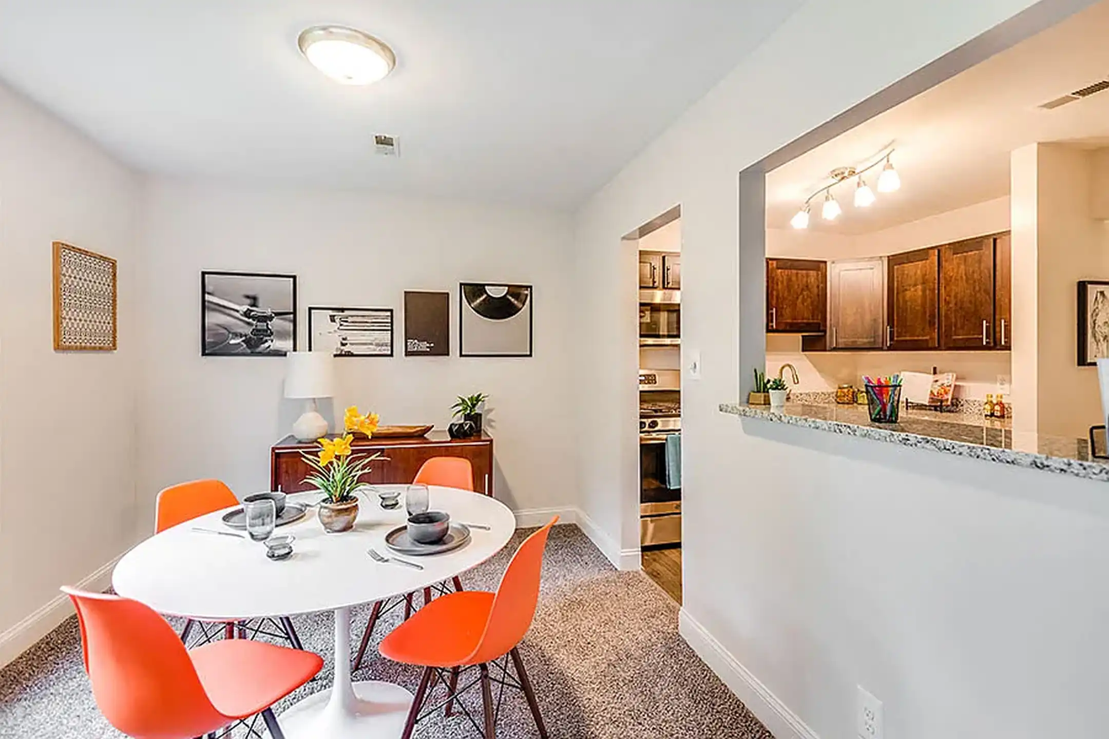 Padonia Village Apartments - 88 E Padonia Rd - Timonium, MD | Rent.
