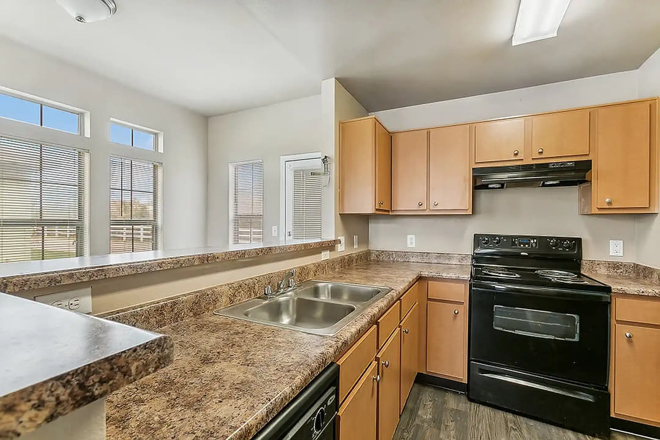 Sterling Green Village & Sheldon Ranch Apartments - 15255 Ferness Ln ...