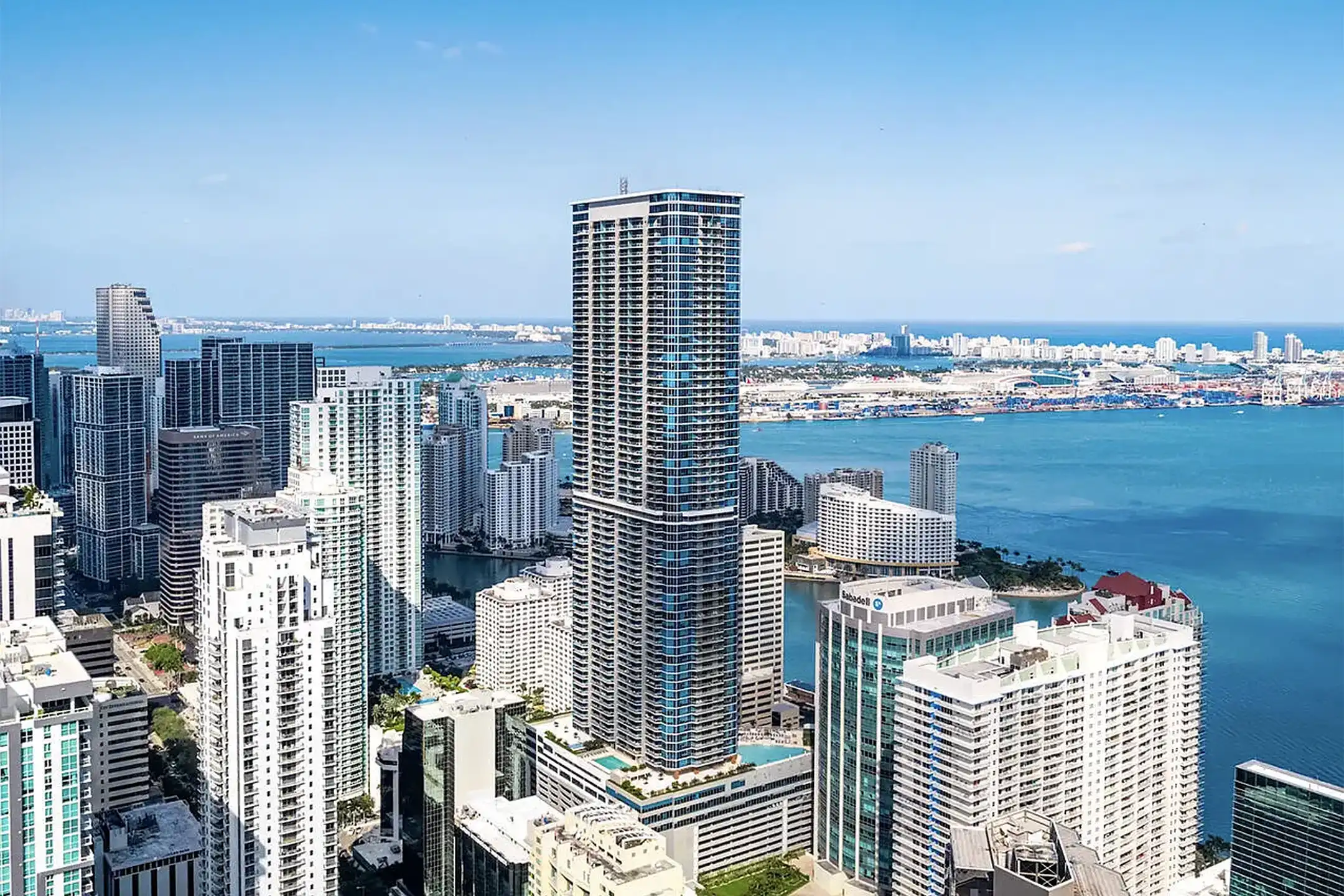 Panorama Tower - 1100 Brickell Bay Dr - Miami, FL | Rent.