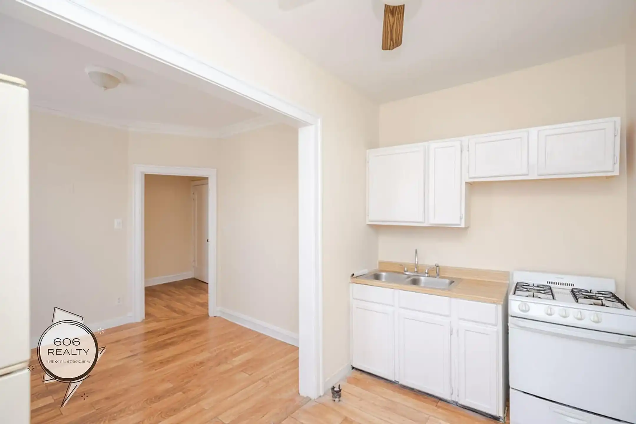 Berwyn Apartments - 6500 W Cermak Rd - Berwyn, IL | Rent.