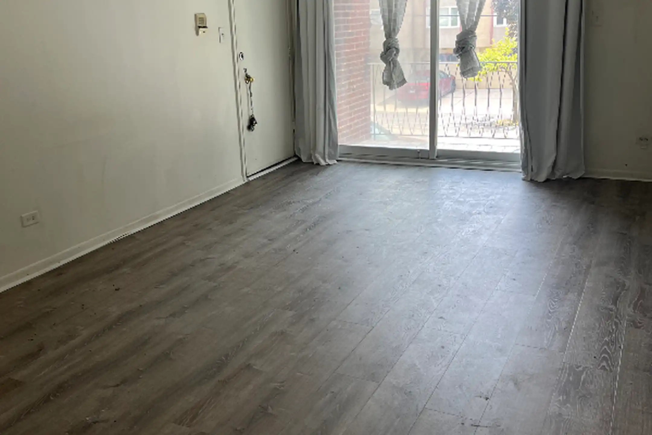 10445 S Keating Ave unit 2A - Oak Lawn, IL | Rent.