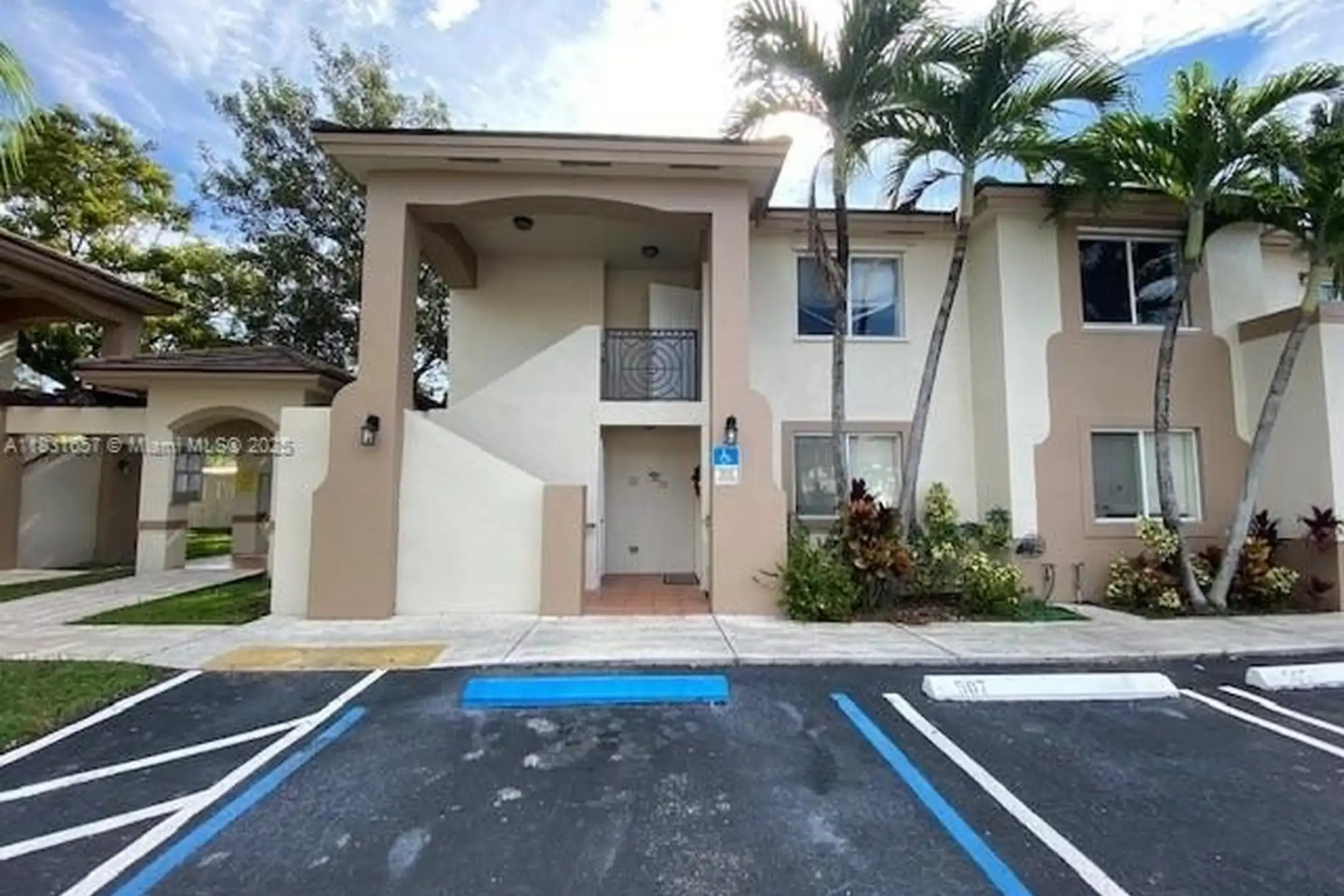 6656 SW 116th Ct #506 - Miami, FL | Rent.