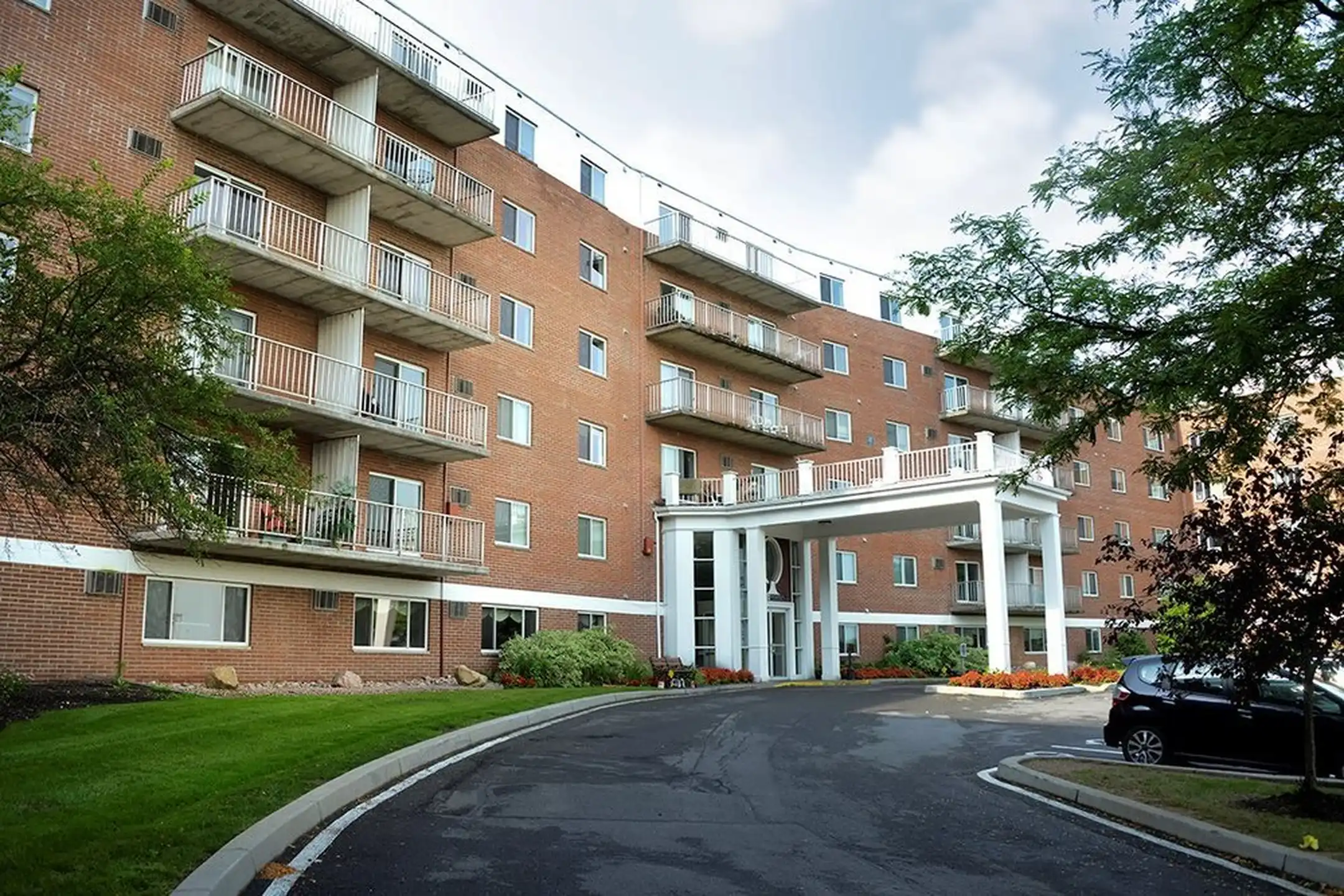 101 Lafayette Rd unit 102 - Syracuse, NY | Rent.