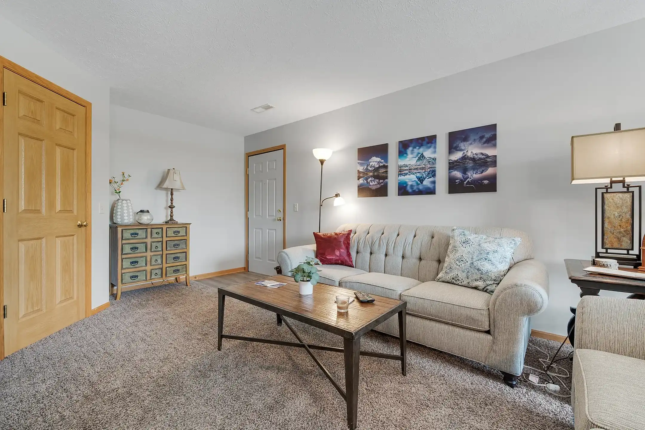 Mt. Vernon Manor - Greater Akron - 3953 Mount Vernon Blvd - Norton, OH ...