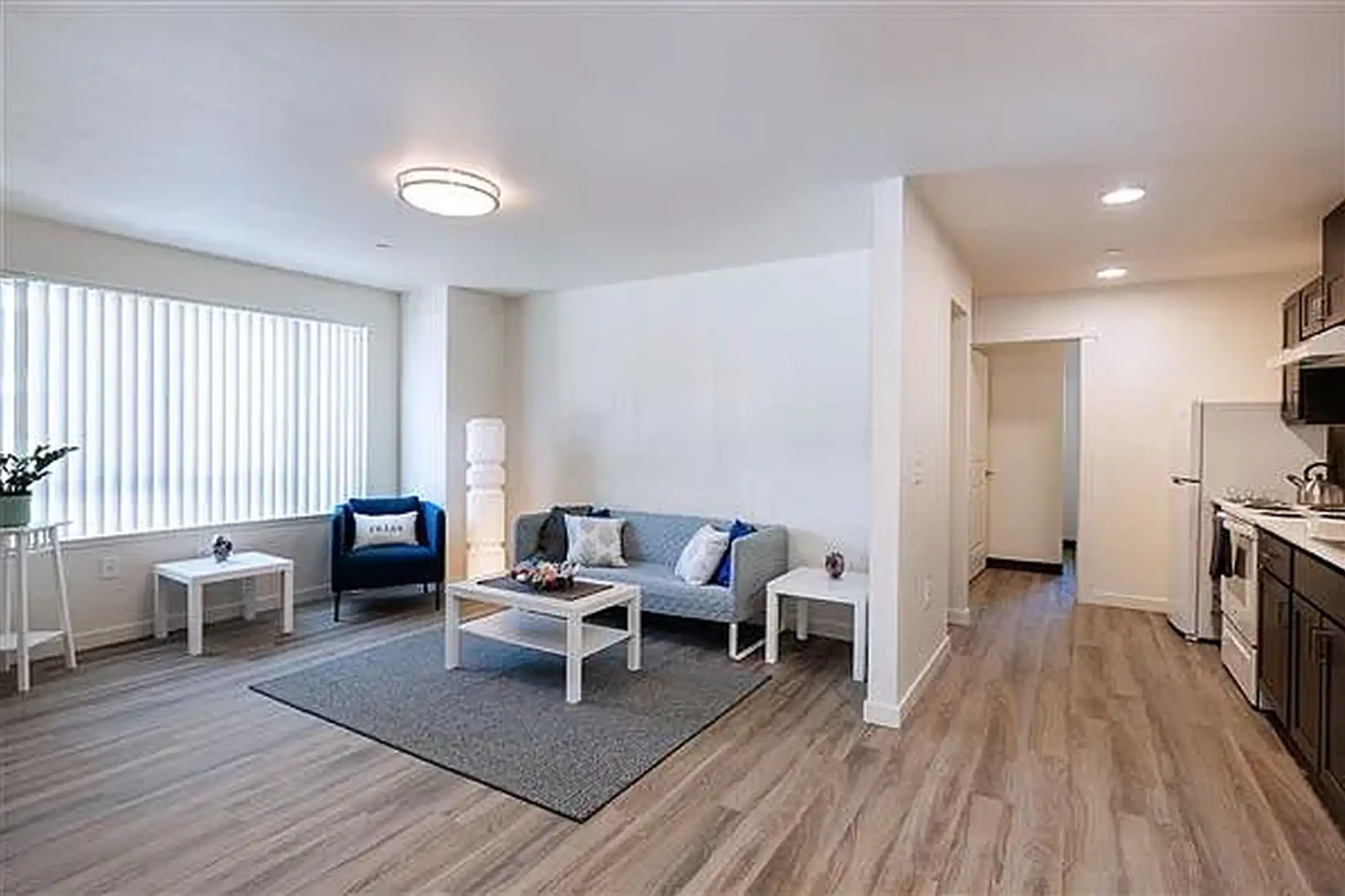 Juniper Apartments - 460 NE 147th Ave - Portland, OR | Rent.