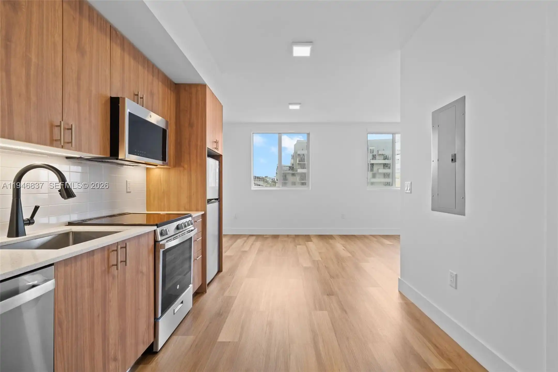 650 SW 1st St unit 303 - Miami, FL | Rent.