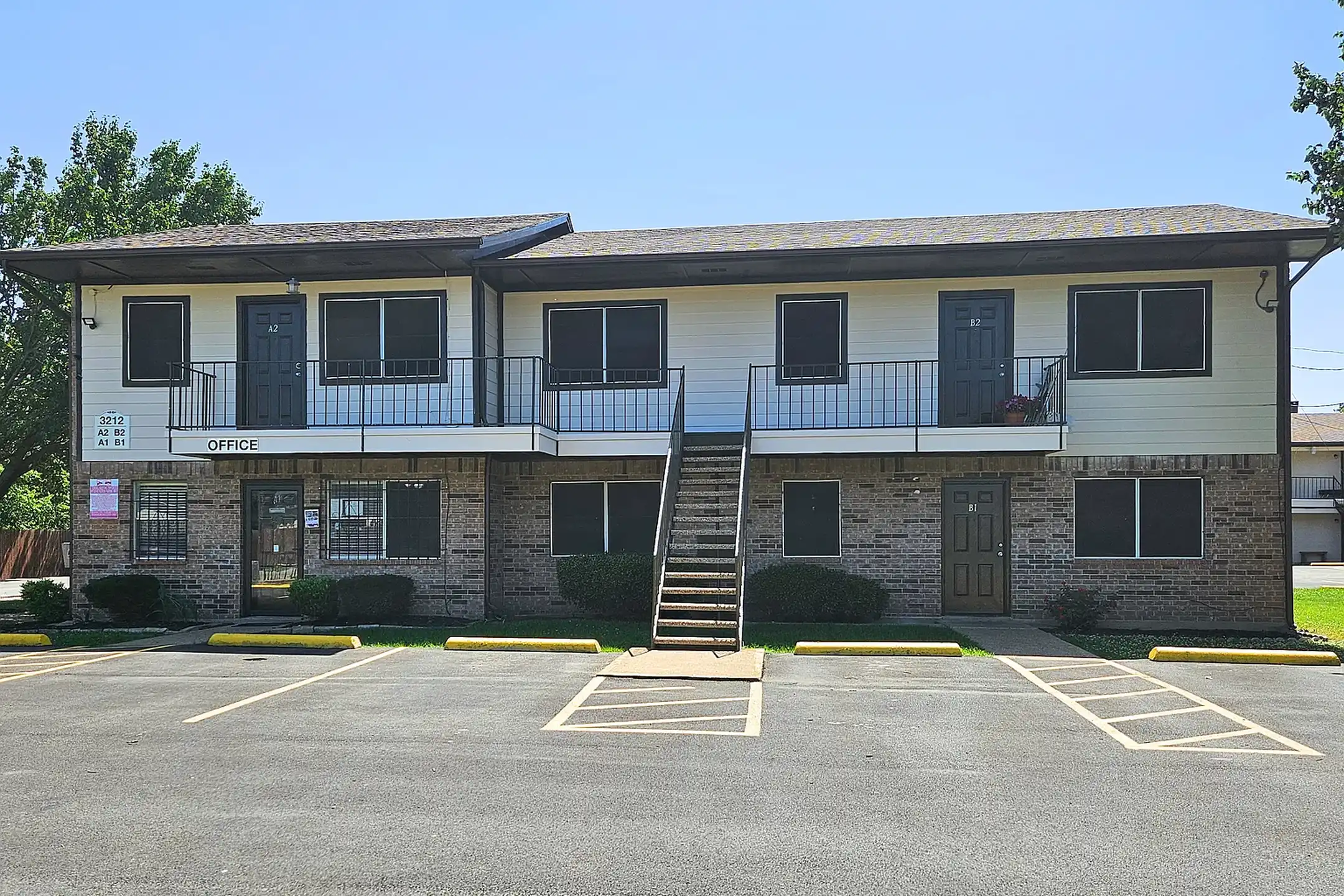 Autumn Run Apartments - 3212 Balch Springs Rd - Balch Springs, TX | Rent.