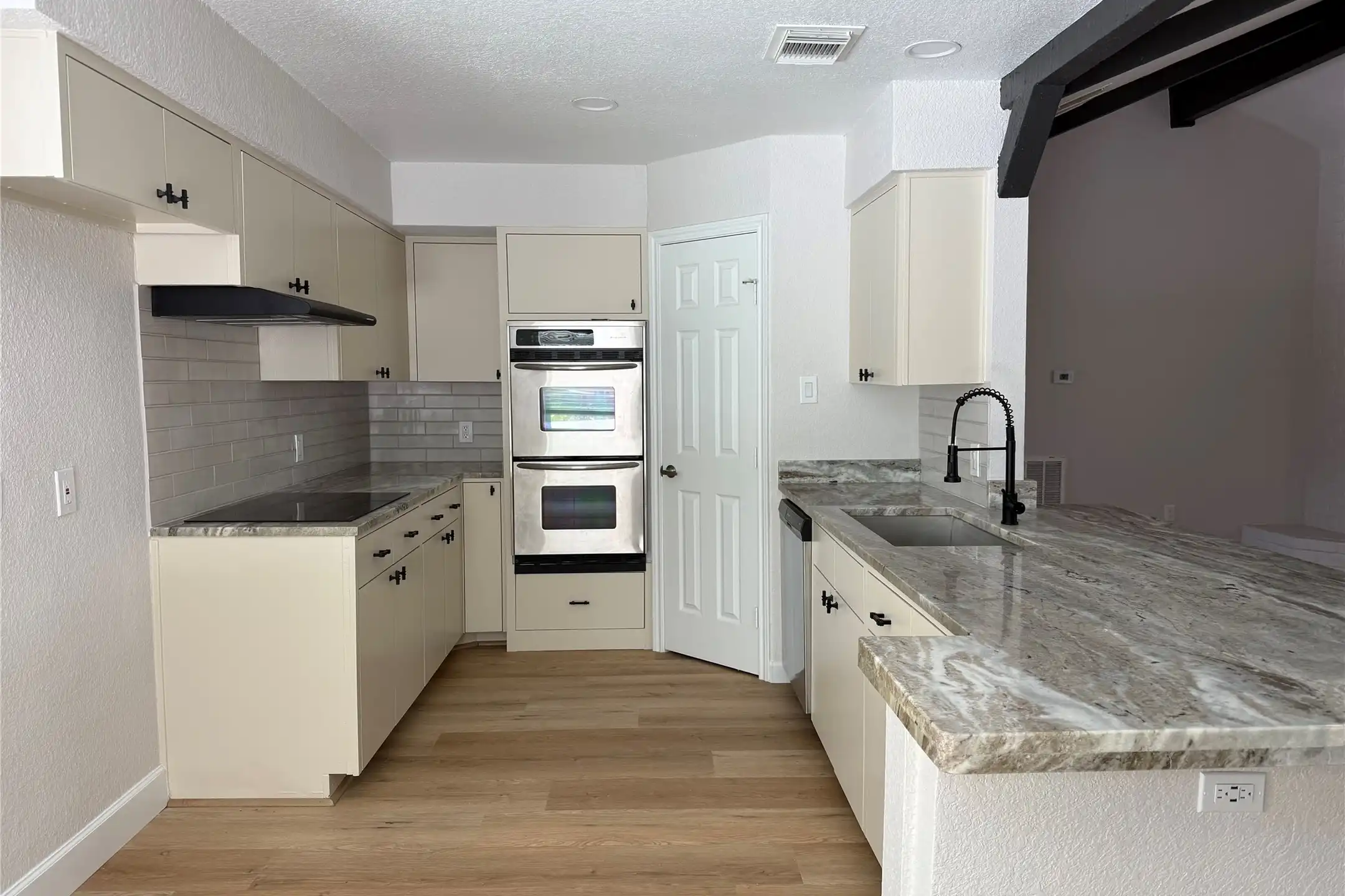 7026 Hidden Arbor Ln - Houston, TX | Rent.