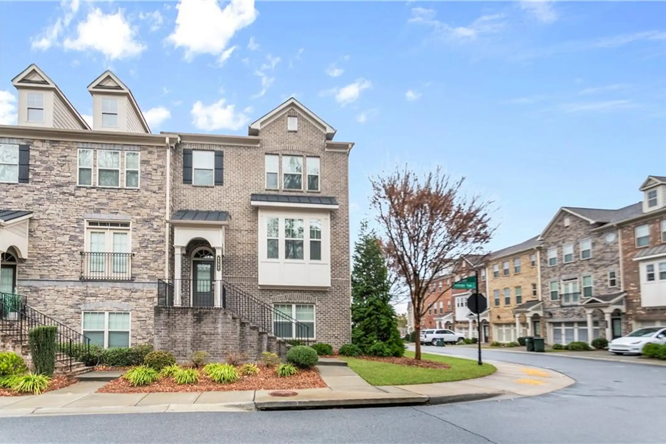 4138 Butler Dr - Chamblee, GA | Rent.