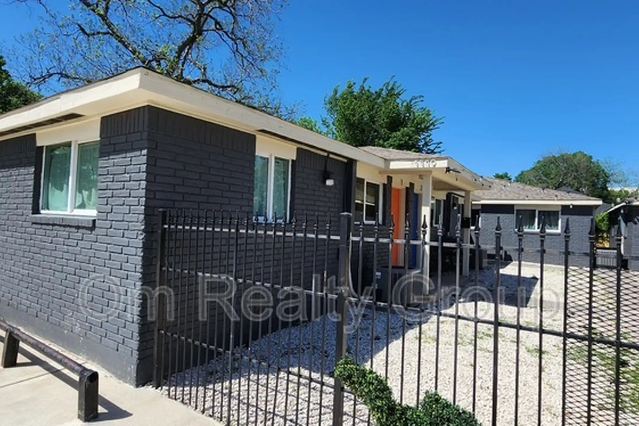 3339 Simmons St unit # 8 - Houston, TX | Rent.