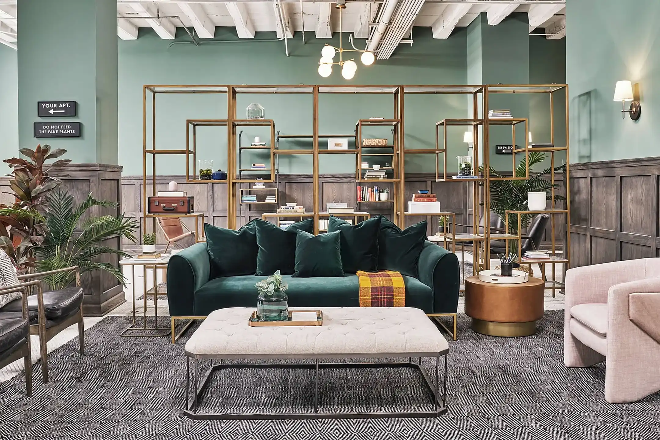 The Edison - 5200 N Sheridan Rd - Chicago, IL | Rent.