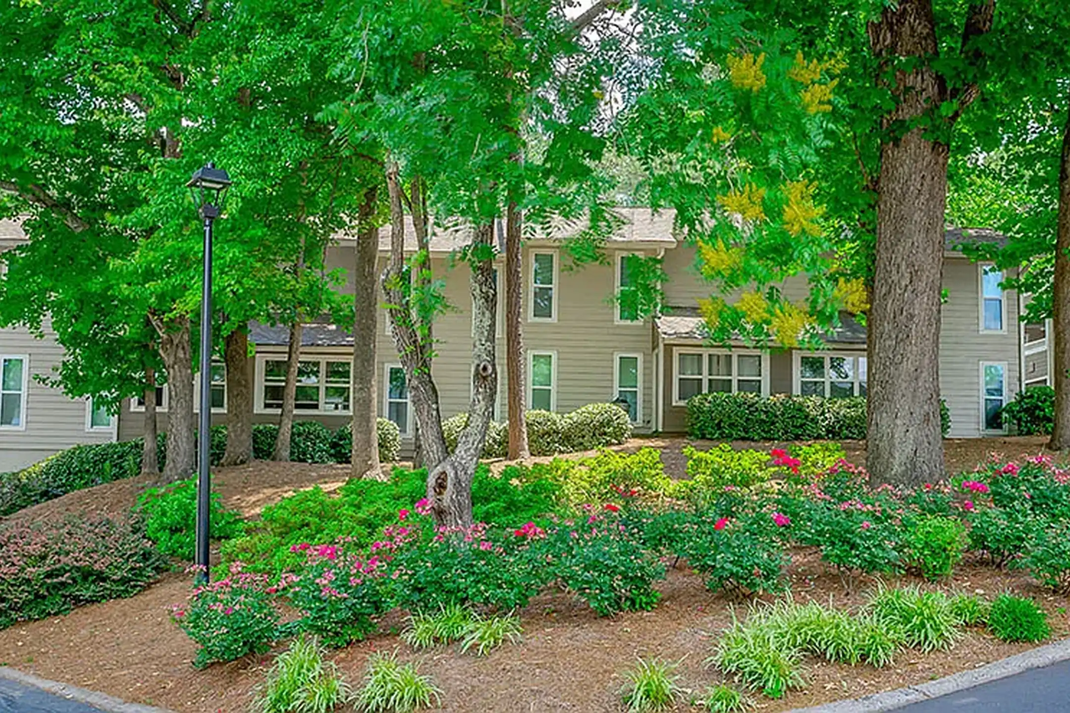 Park At Abernathy Square Apartments