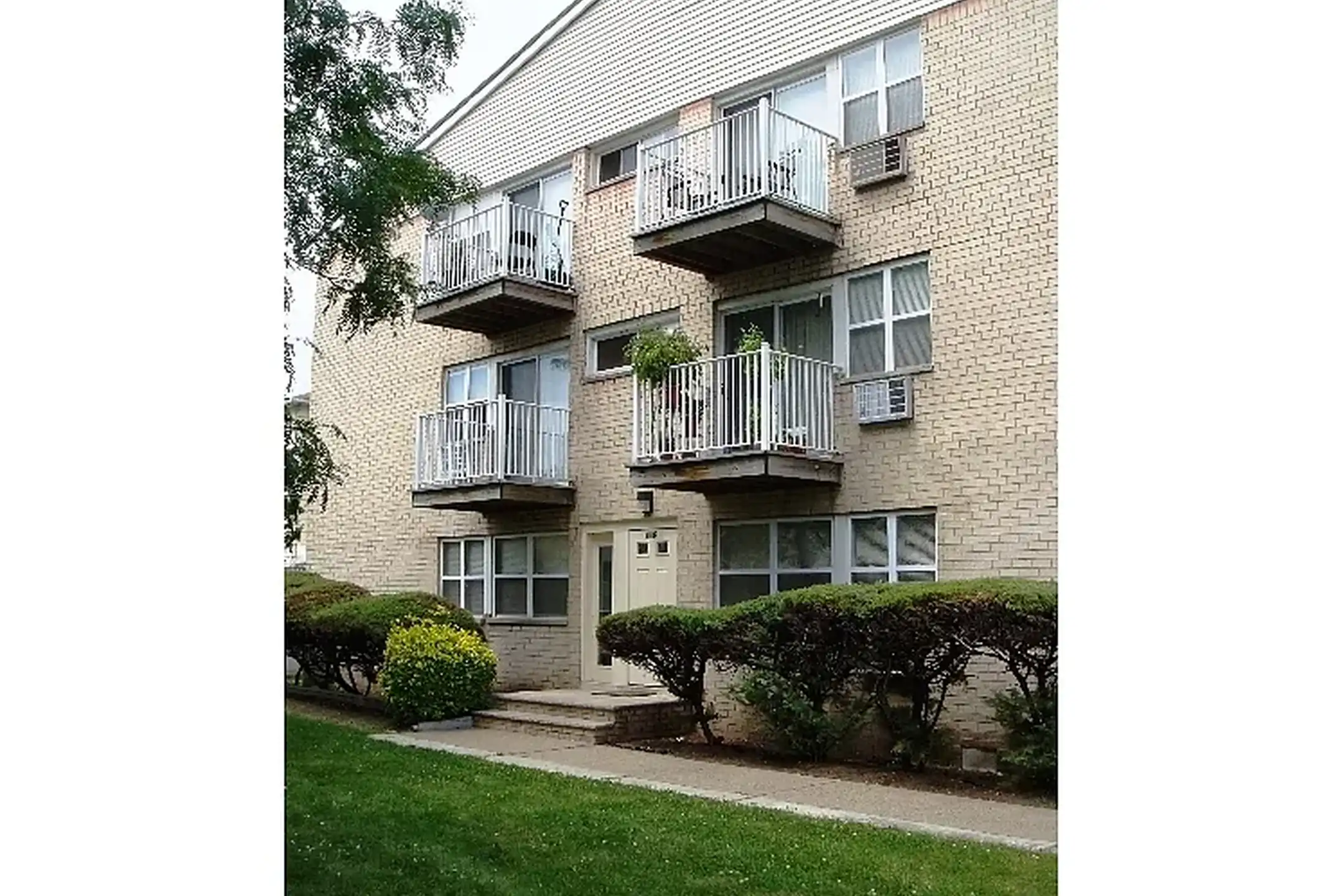 SDK Lodi Apartments - 11 Massey St - Lodi, NJ | Rent.